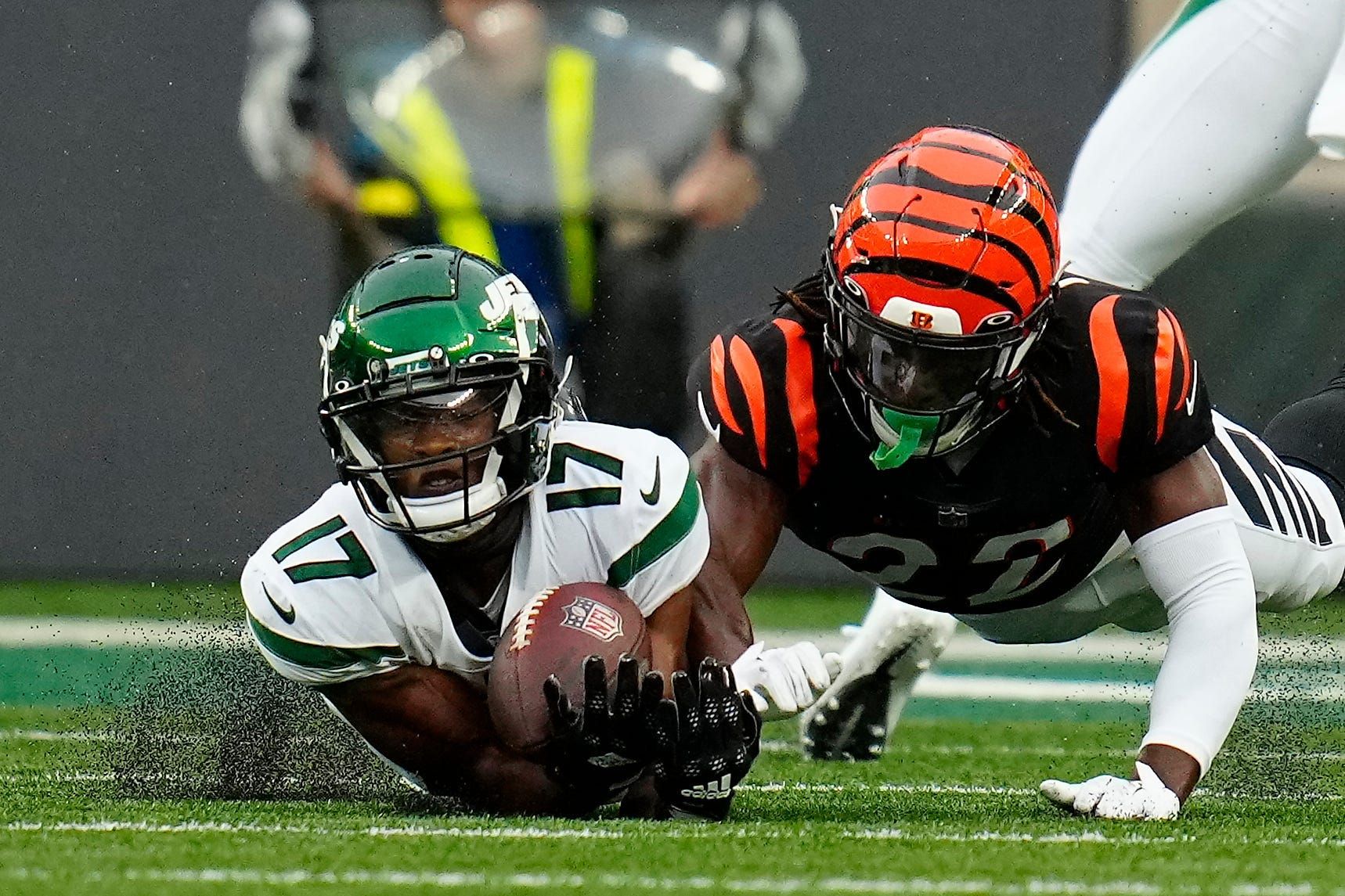 Week 13 Fantasy WR Cut List Includes Garrett Wilson, Rashid Shaheed ...