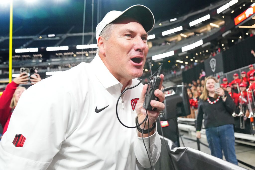 5 Candidates to Replace Alex Golesh at USF as HC Takes Auburn Job