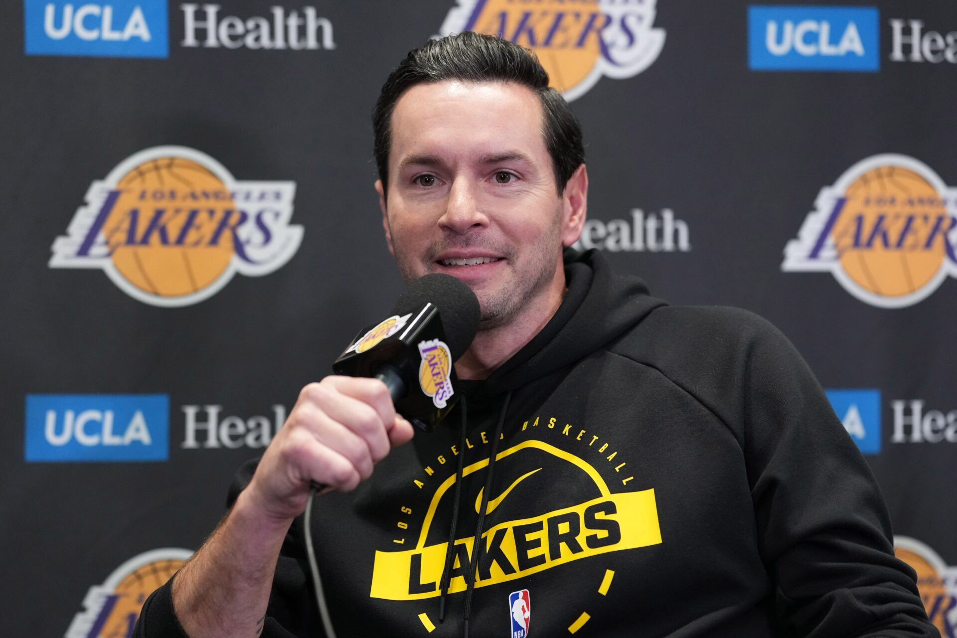 Lakers’ Insane Record Goes Viral Amid L.A.’s Impressive Form