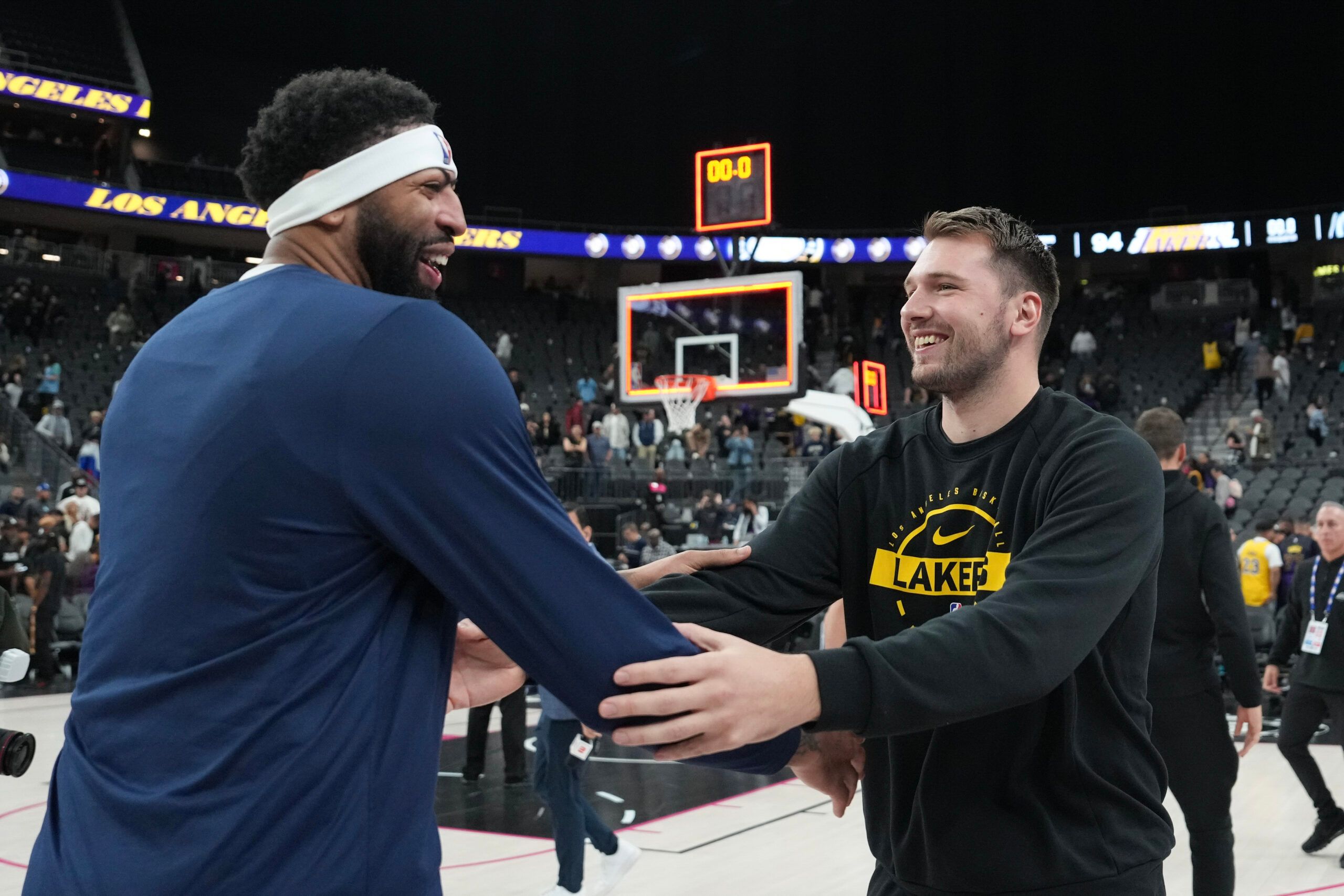Anthony Davis Reveals Latest Update on His Injury Status for Black ...