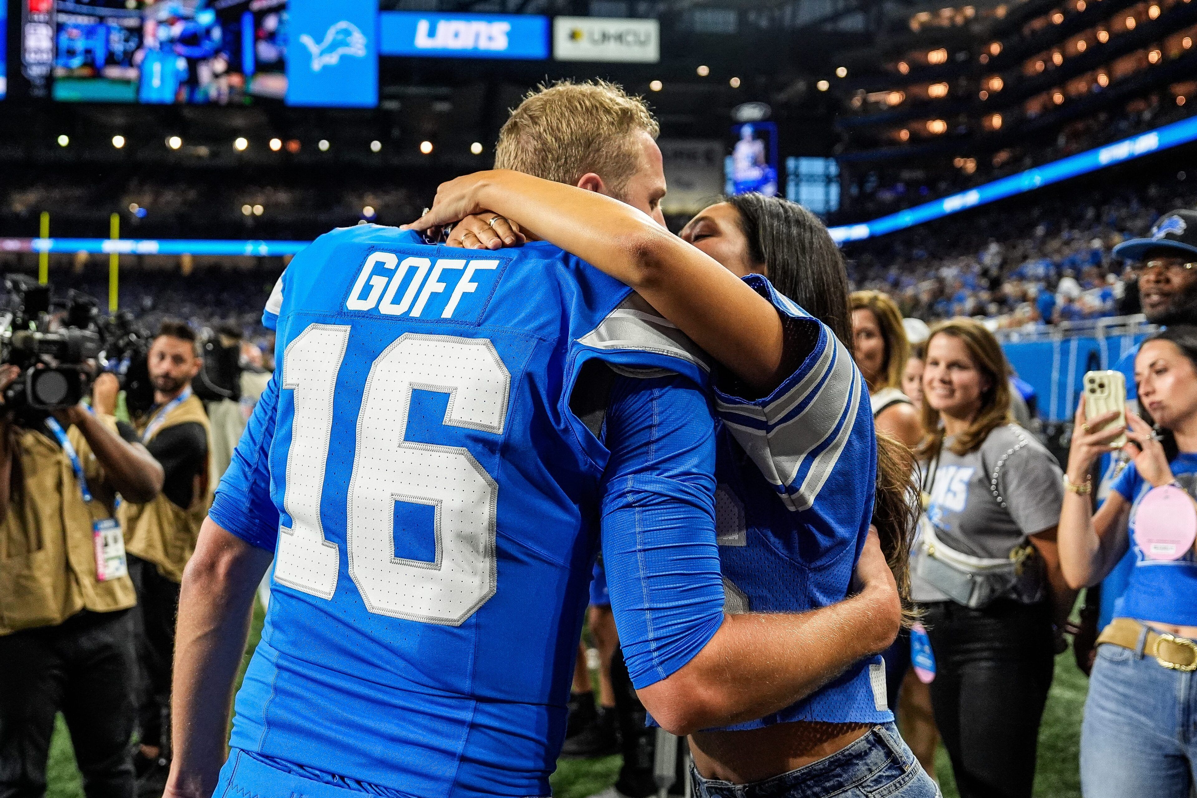 Jared Goff Shares Adorable Moment With Wife Christen and Daughter Romy ...