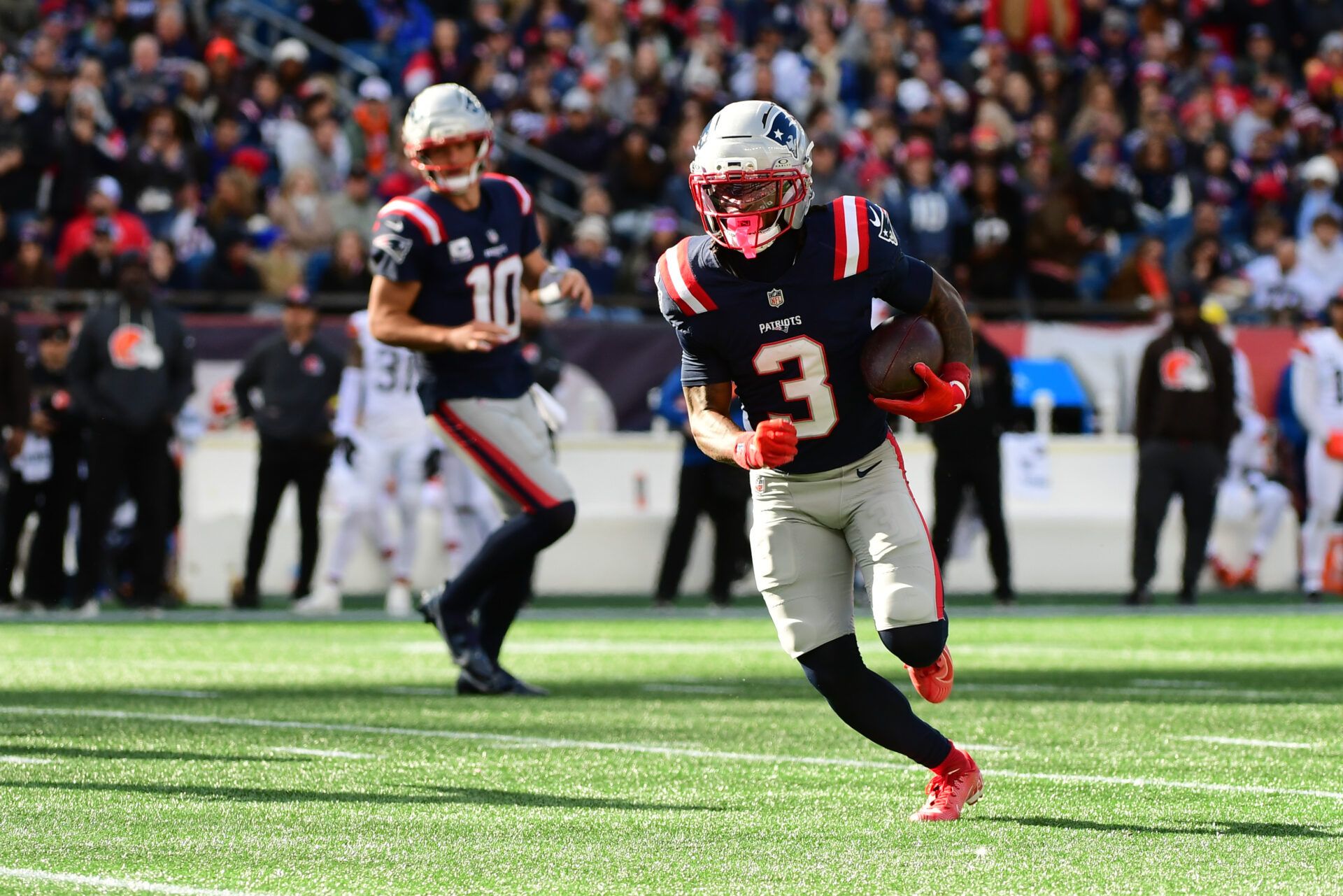 Is DeMario Douglas Playing? A Look at Whether the Patriots WR Is ...