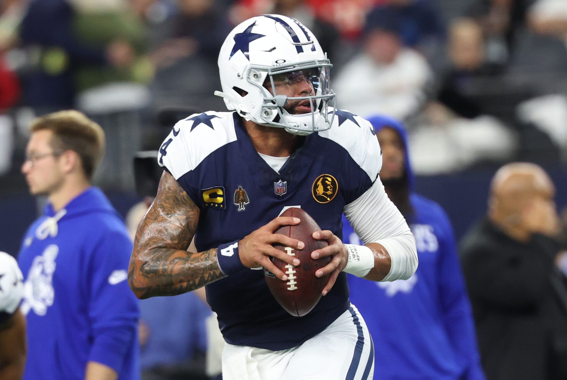 Dallas Cowboys Fantasy Start/Sit: Dak Prescott, Javonte Williams, Jake ...