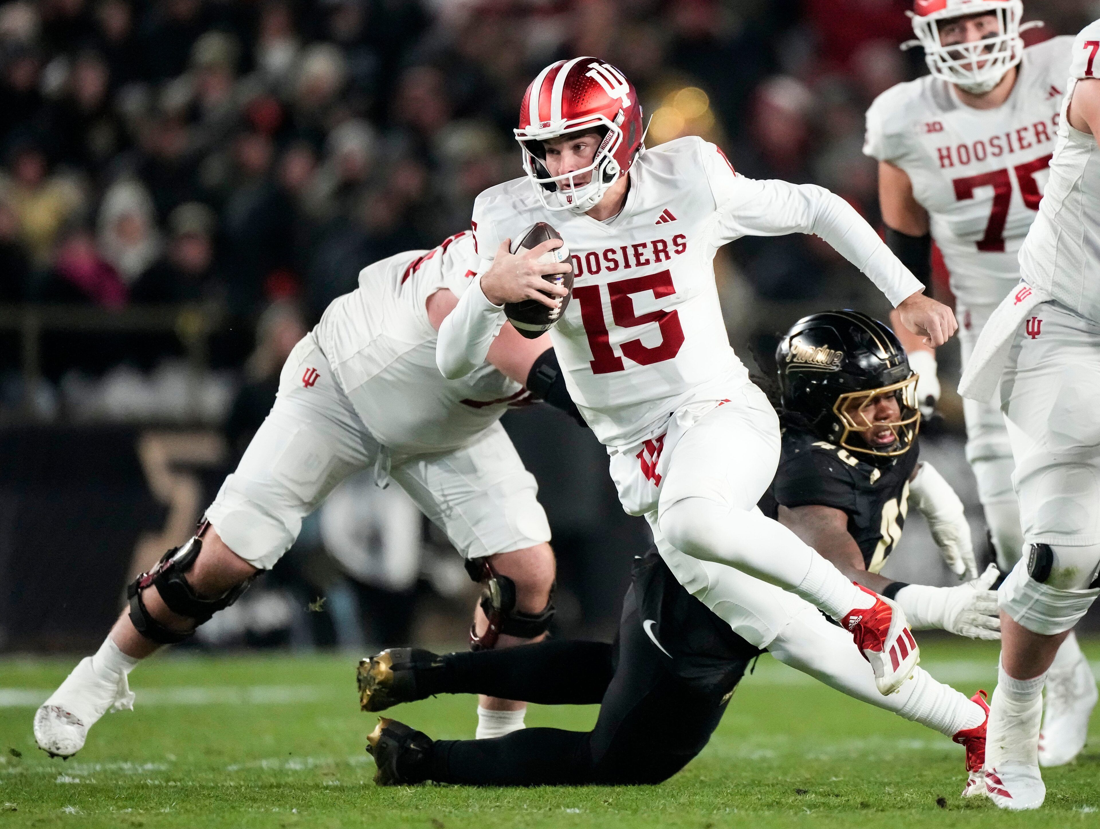 Urban Meyer Issues Blunt Verdict on Fernando Mendoza’s NFL Future Ahead ...