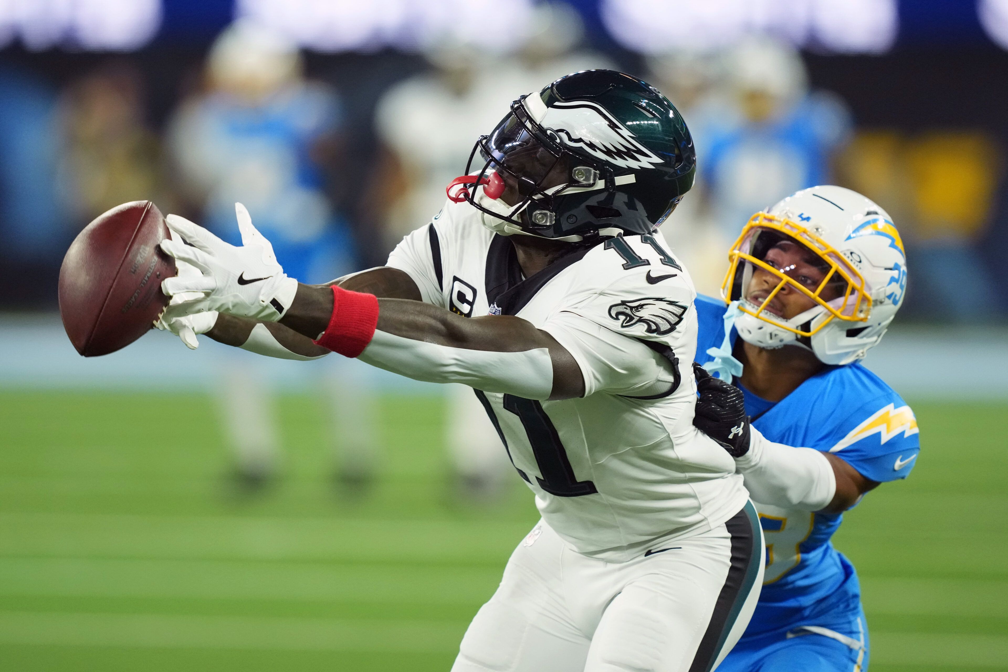 ‘They Have an A.J. Brown Problem’ -- NFL Analyst Blames $96,000,000 WR ...
