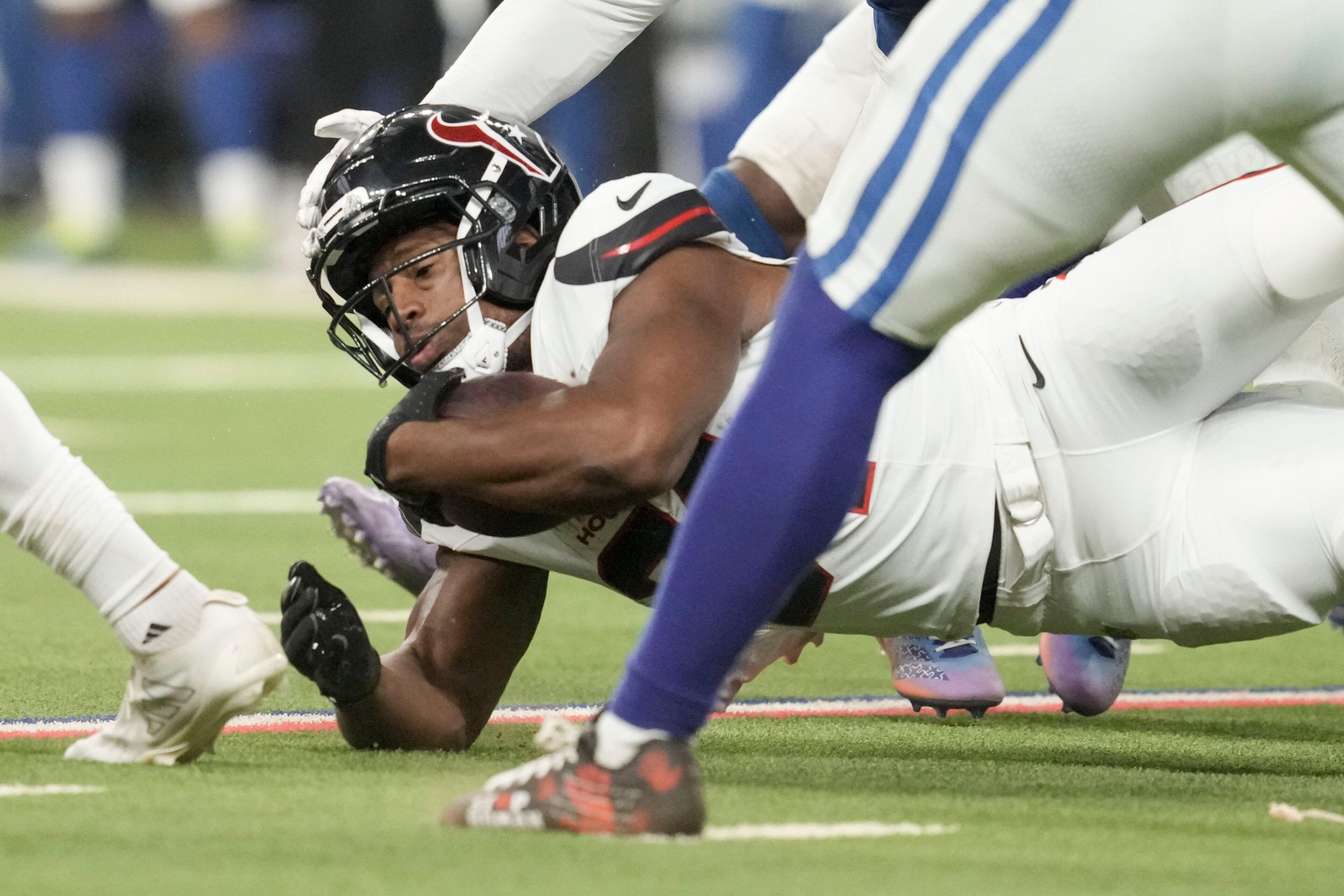 Nick Chubb Start/Sit: Latest Injury Update, Fantasy Outlook, and More