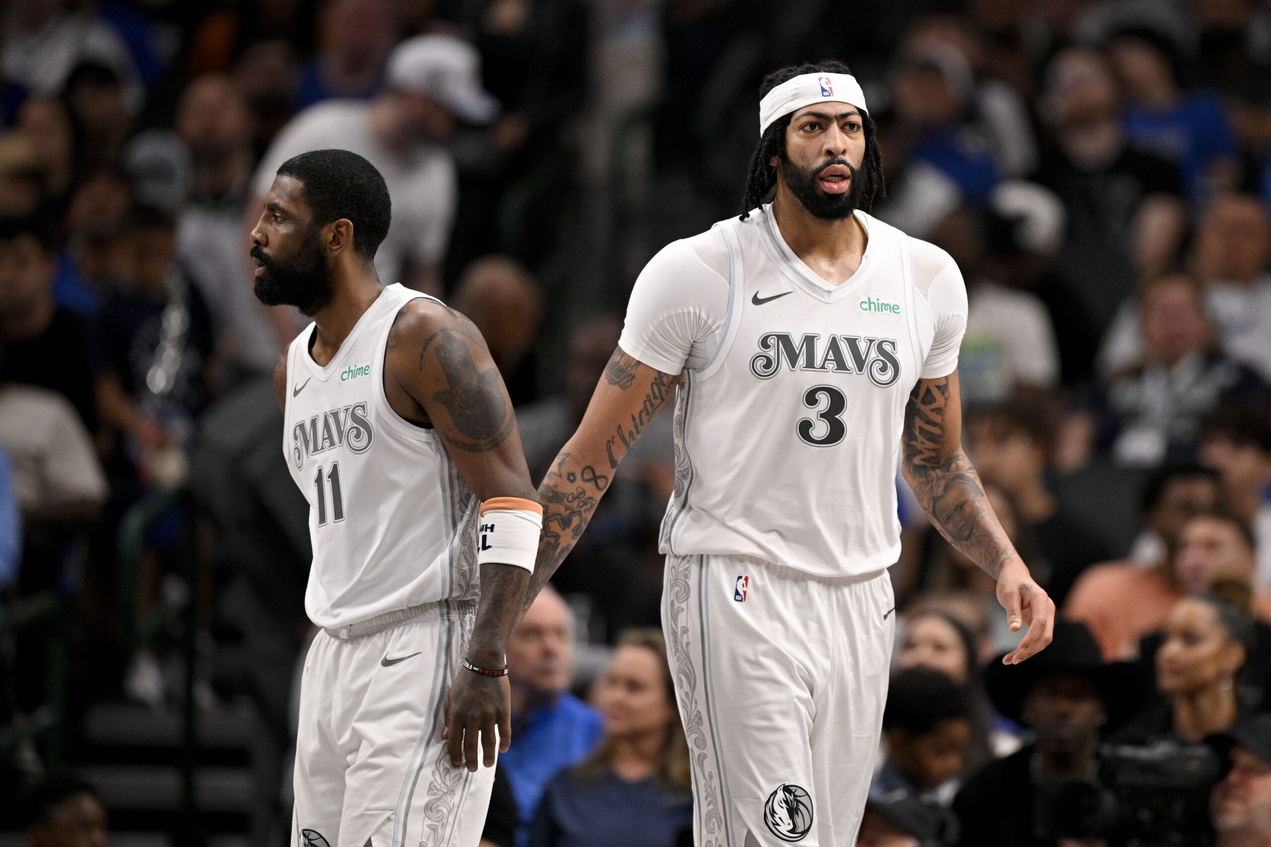 Anthony Davis Makes Feelings Crystal Clear on Mavericks Co-Star Kyrie ...