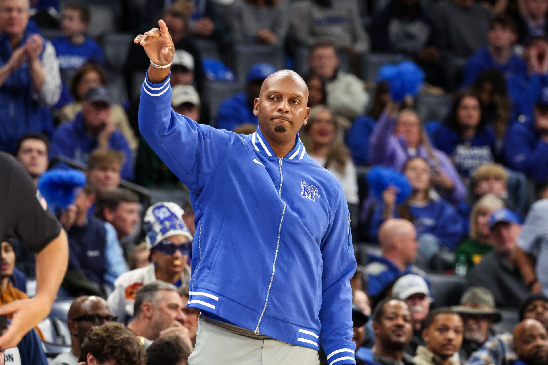 Penny Hardaway Draws Bold Comparison Between Stephen Curry, Kevin ...