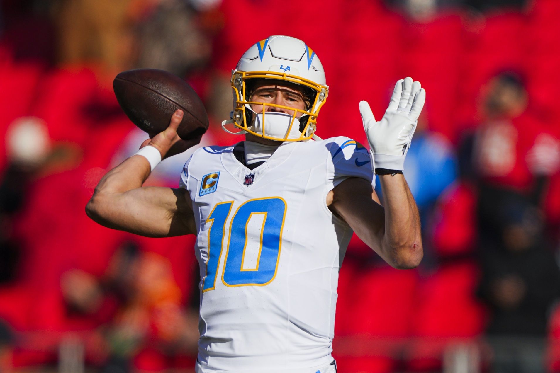 Los Angeles Chargers Start-Sit: Week 16 Fantasy Advice for Justin ...