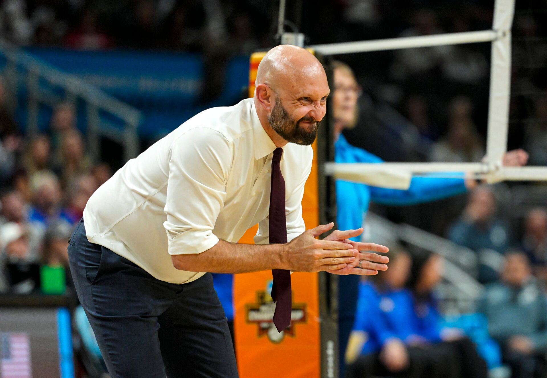 Texas A&M Volleyball Coach Jamie Morrison Makes Feelings Known as ...