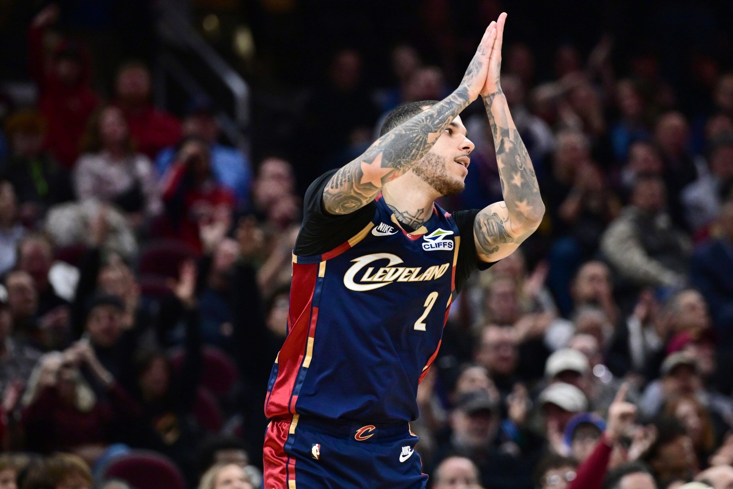 NBA World Reacts To Lonzo Ball's Performance In Bulls-Cavs Game