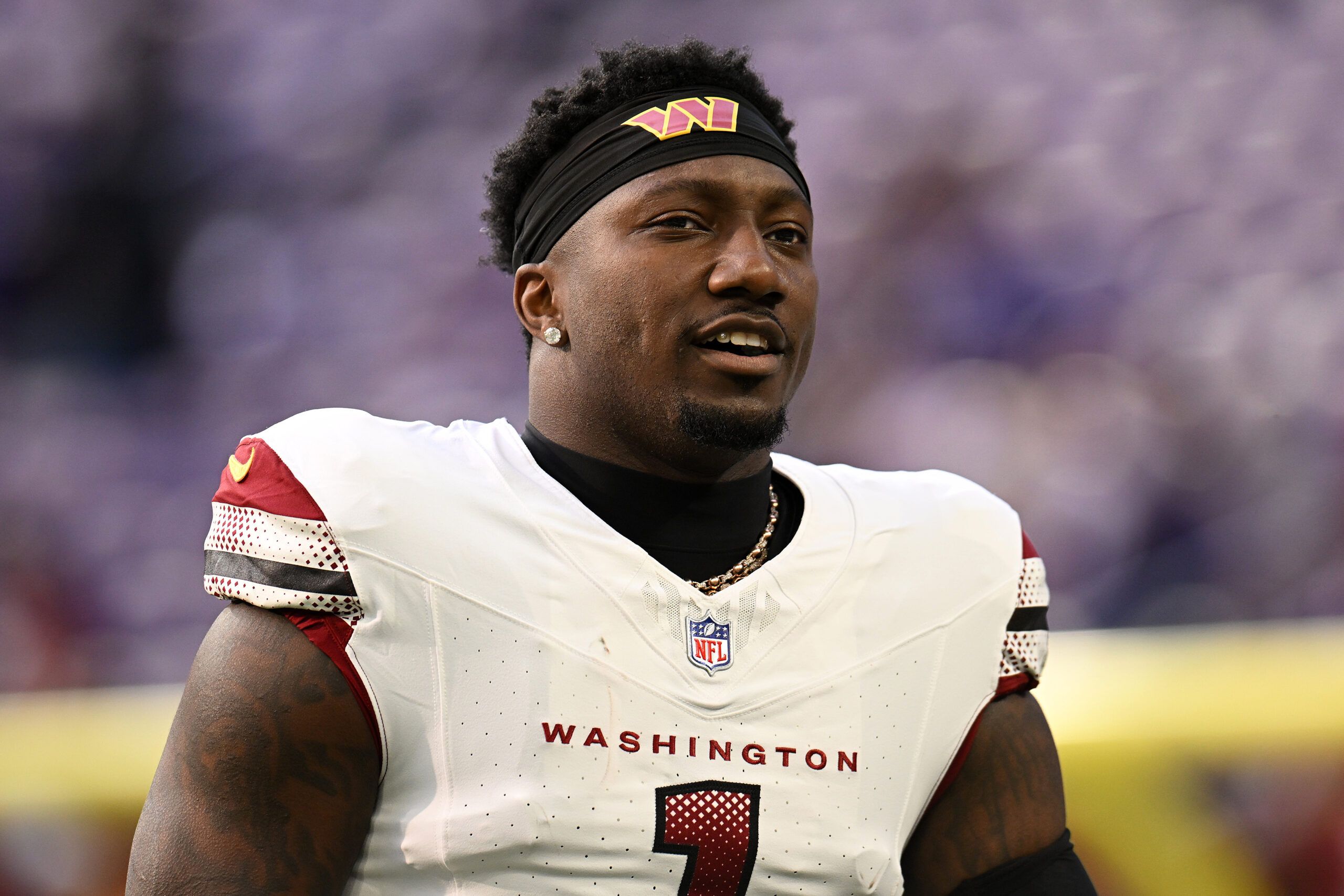 Is Deebo Samuel Sr. Injured? A Look at the Commanders Star’s Status ...