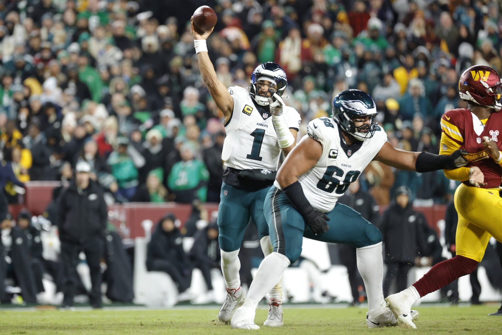 Former Eagles LB Slams Philadelphia’s Ridiculous Decision vs ...