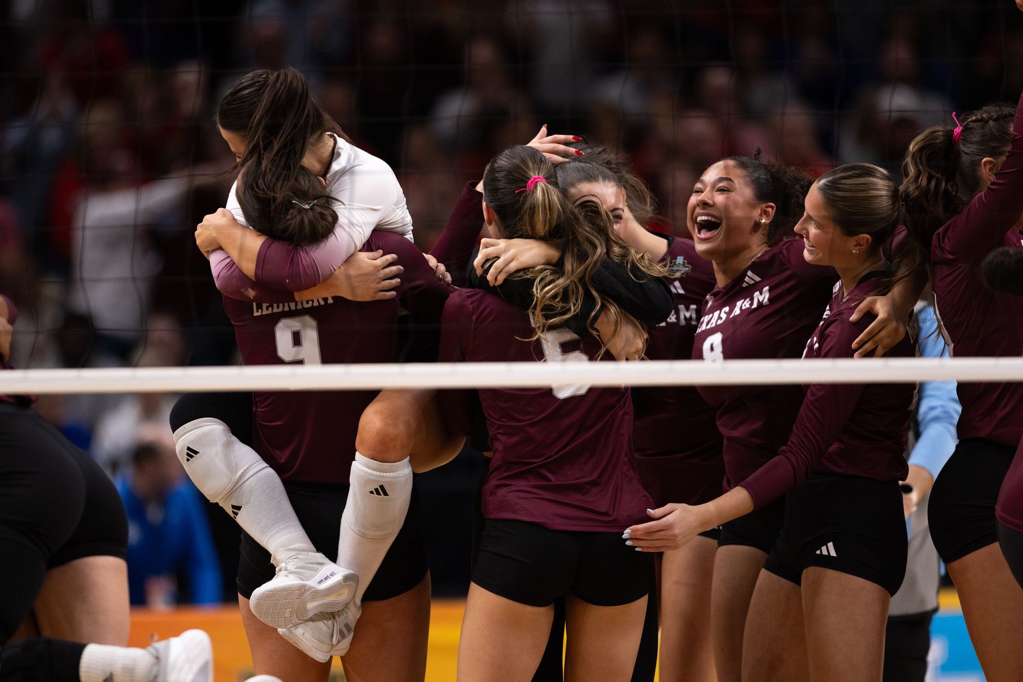 Texas A&M Volleyball Vs Kentucky NCAA Championships 2025 Finals ...