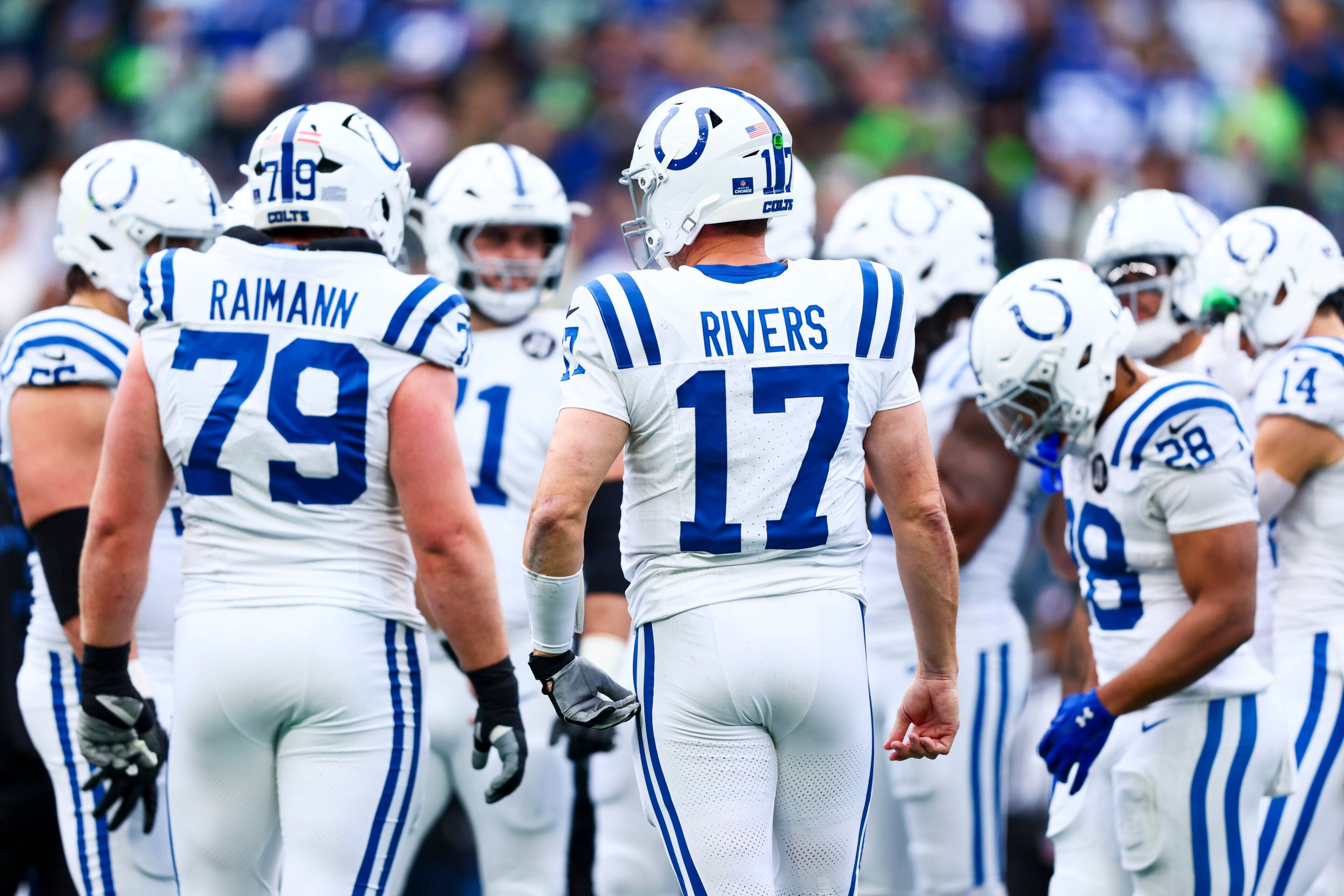 Who Is Singing the National Anthem at the 49ers-Colts Game? Get to Know ...