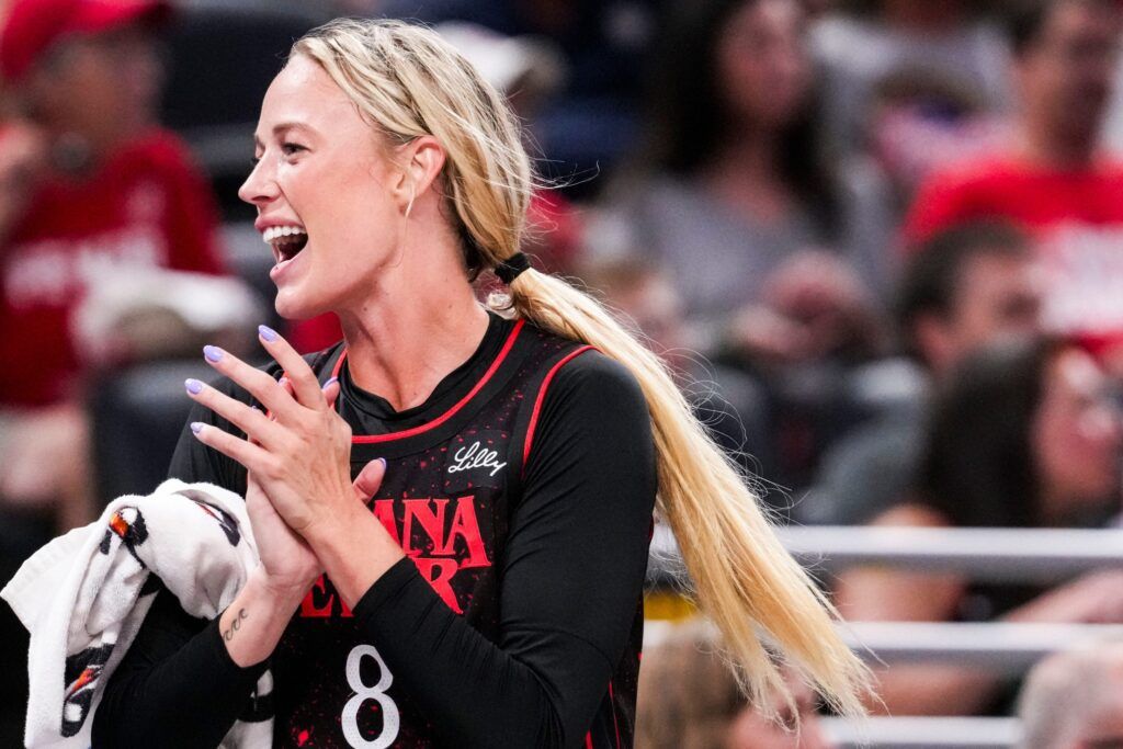 Fever Star Sophie Cunningham Aims to Take Away WWE Icons Bella Twins ...