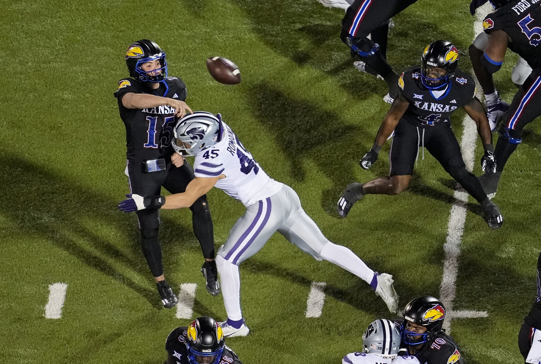 5 Transfer Portal Landing Spots for Star Kansas State LB Austin Romaine