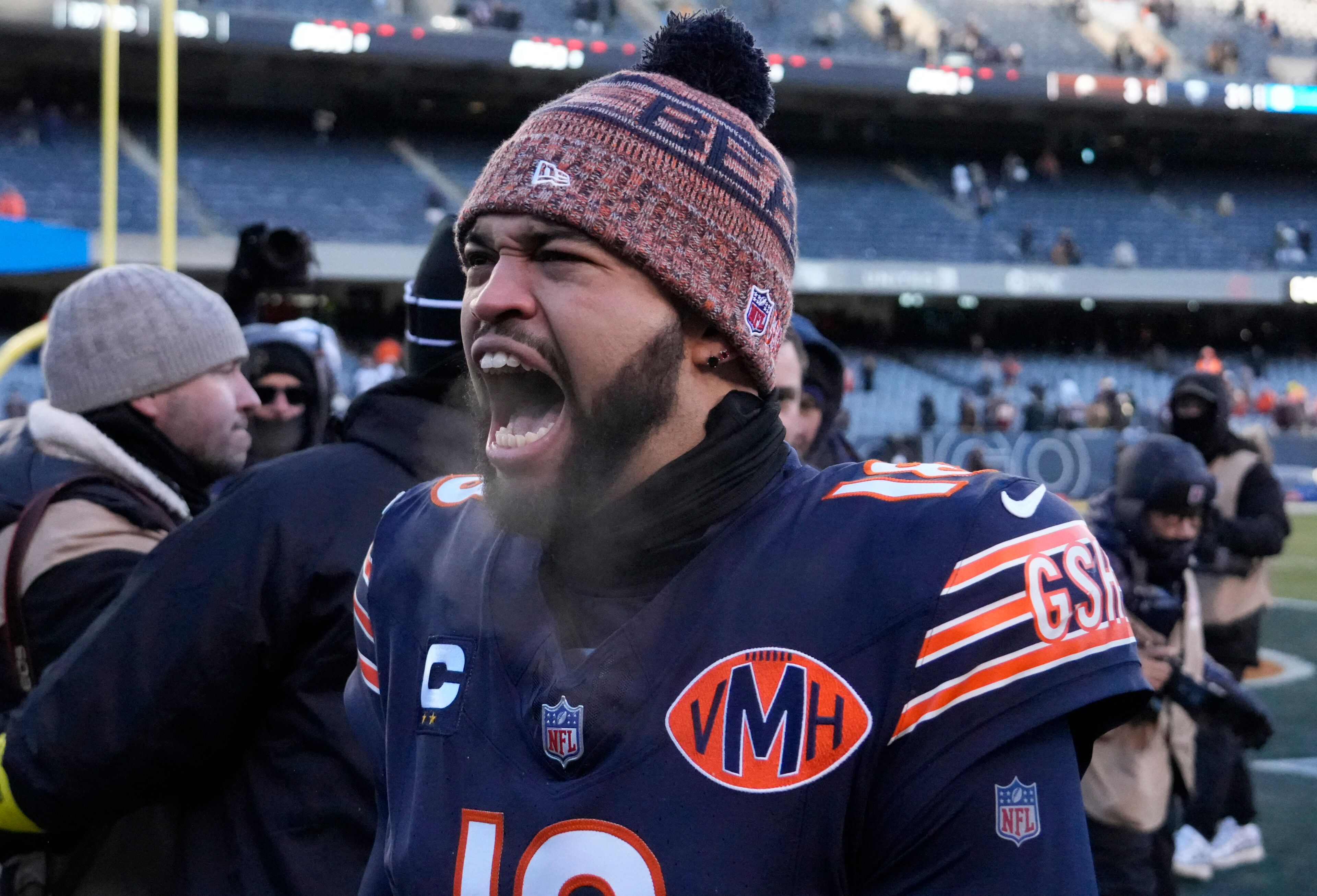 Packers Legend Brett Favre Raves About Caleb Williams After Bears ...
