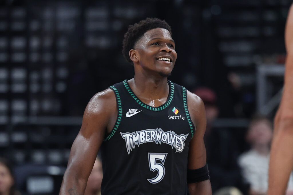 Who Is Anthony Edwards’ Girlfriend Shannon Jackson? All About the ...