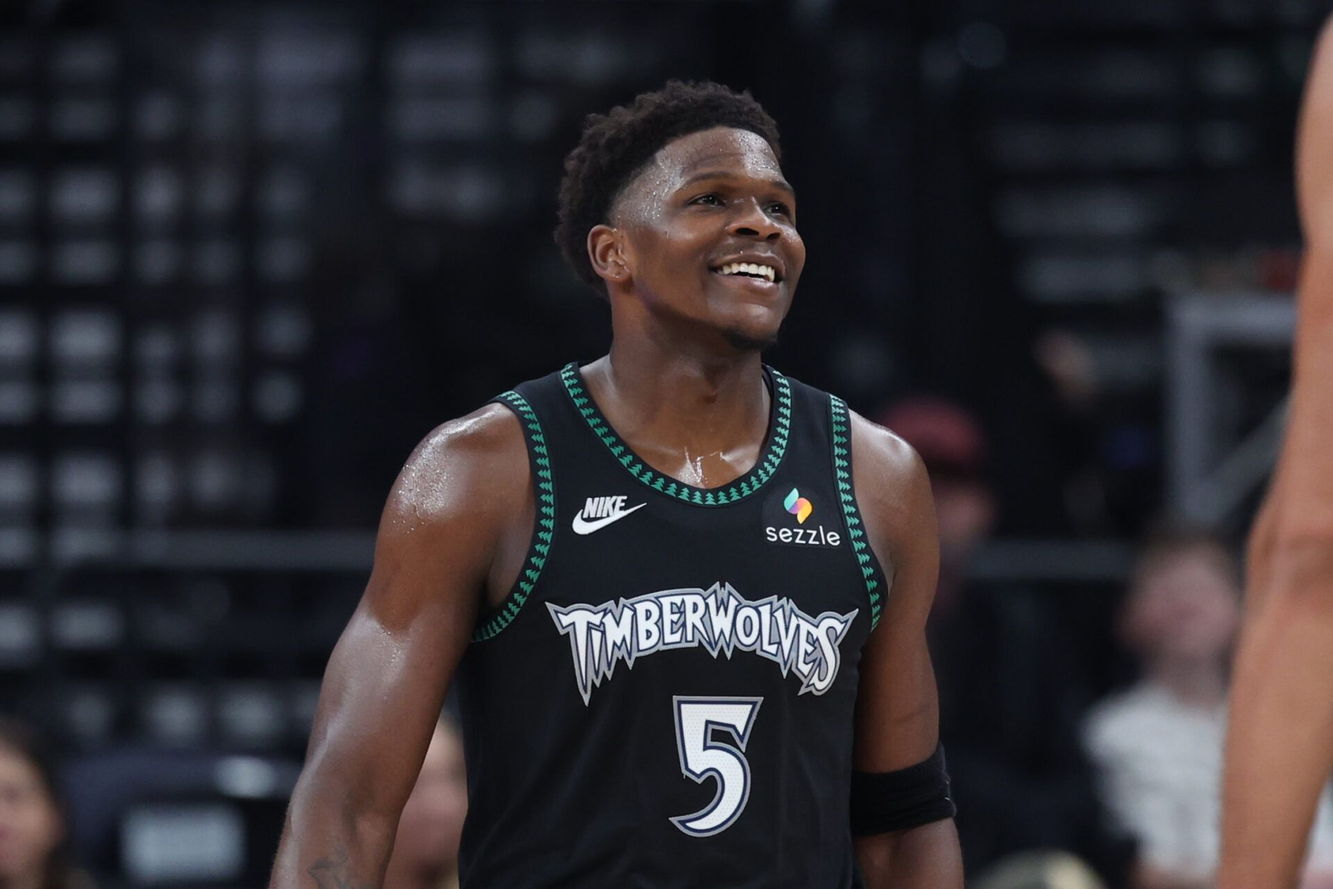 Who Is Anthony Edwards’ Girlfriend Shannon Jackson? All About the ...