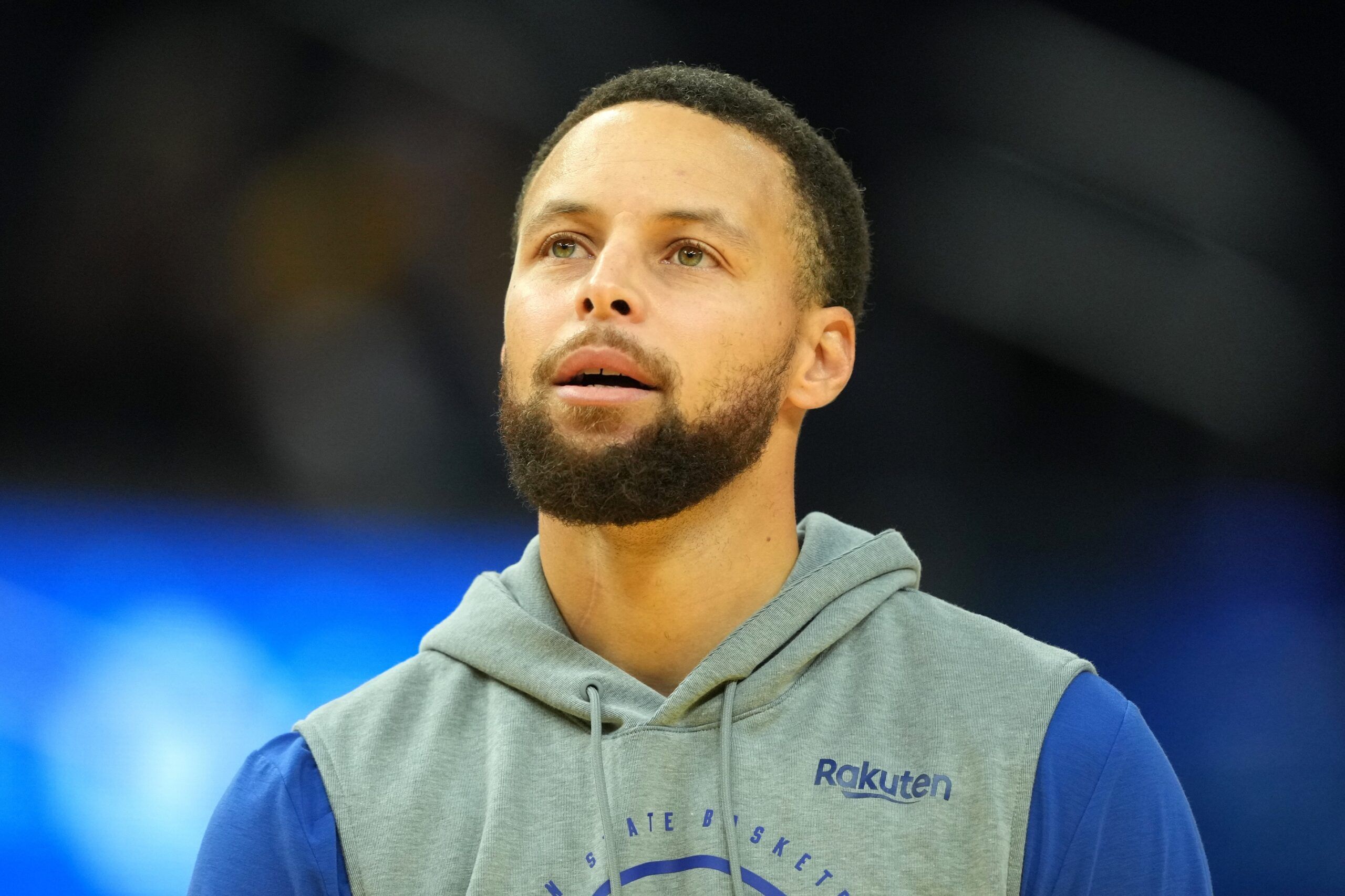 NBA Legend Allen Iverson Sends Love To Warriors Star Steph Curry