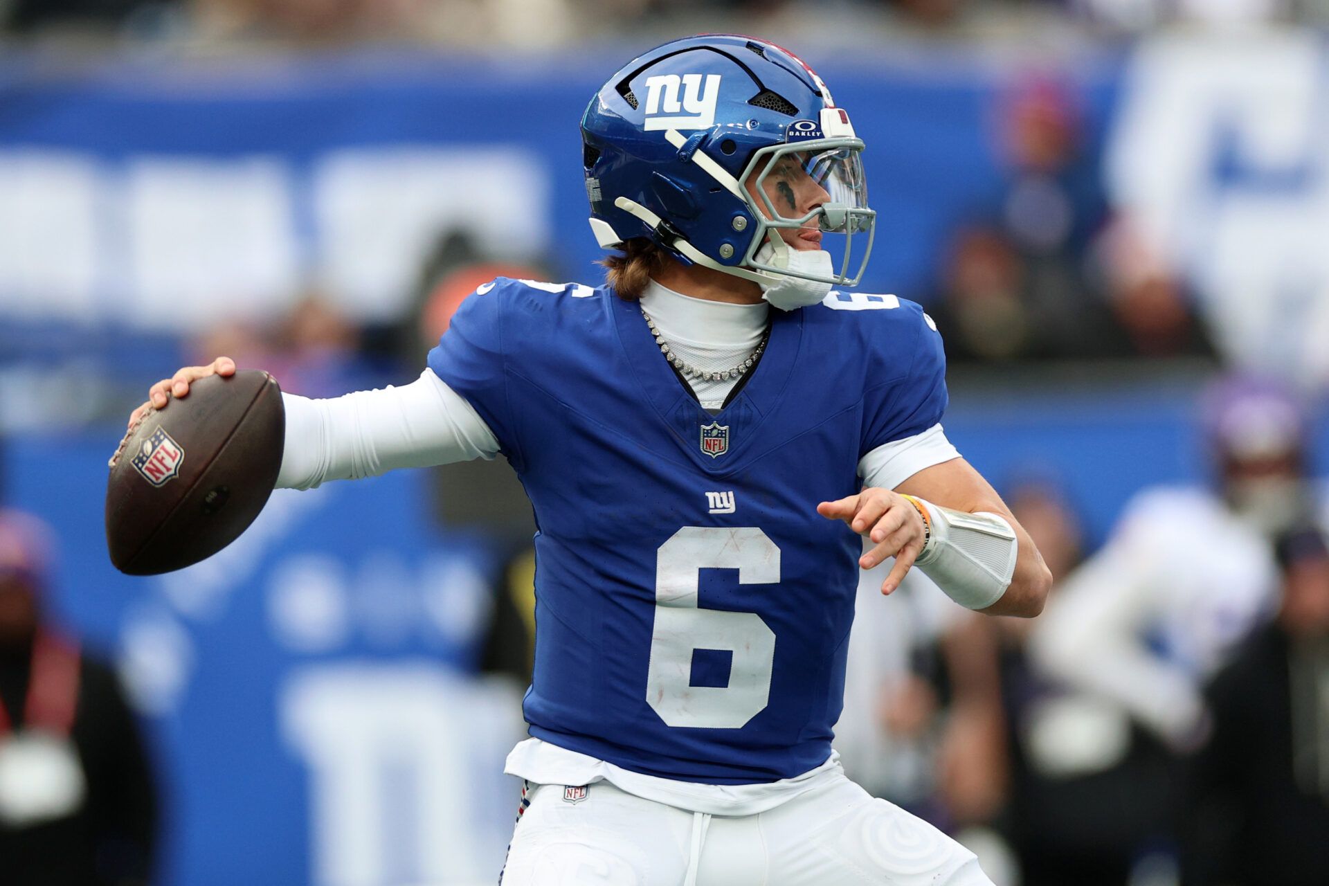New York Giants Start-Sit: Week 17 Fantasy Advice for Jaxson Dart ...