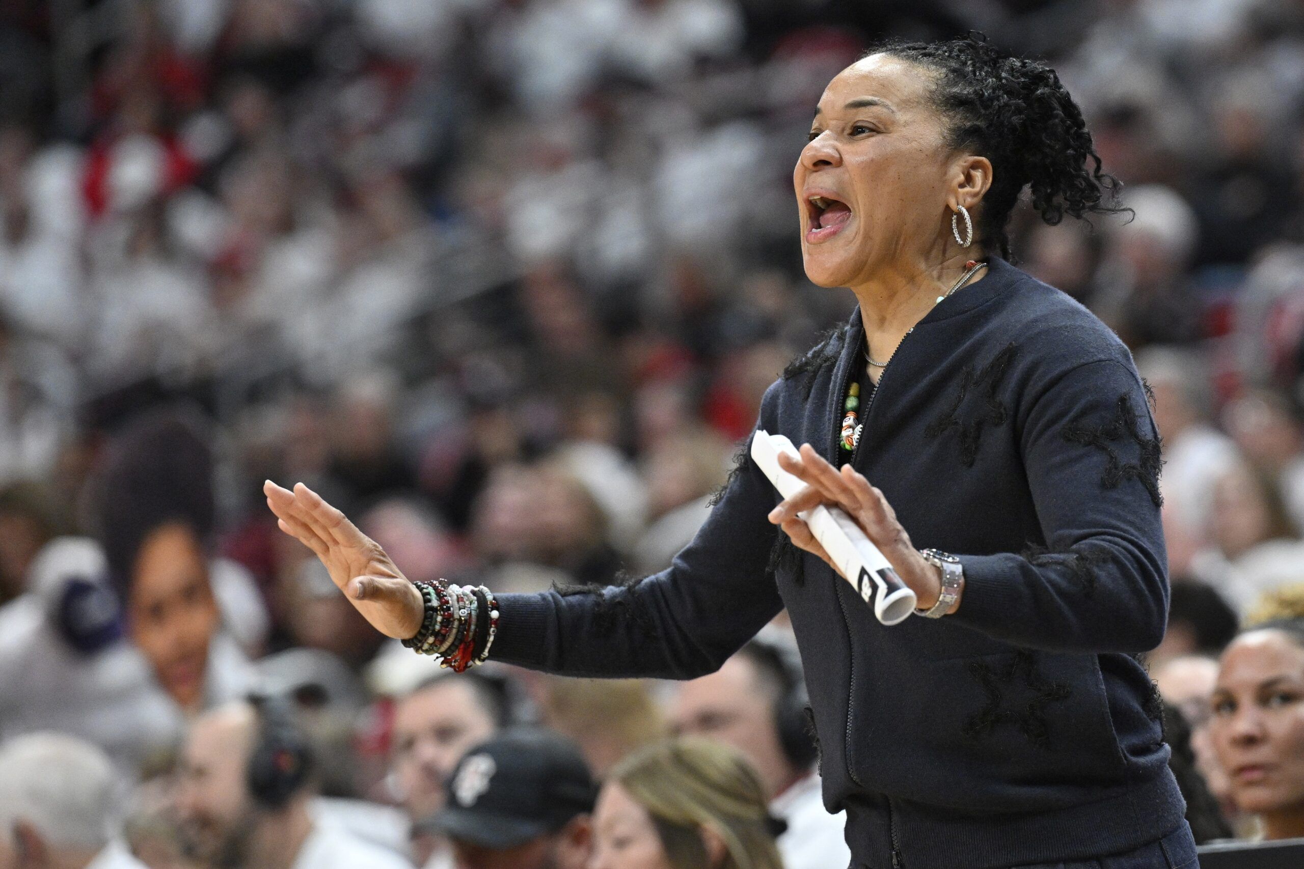 Jerzy Robinson Draws Rare Dawn Staley Comparison From Analyst After Her ...