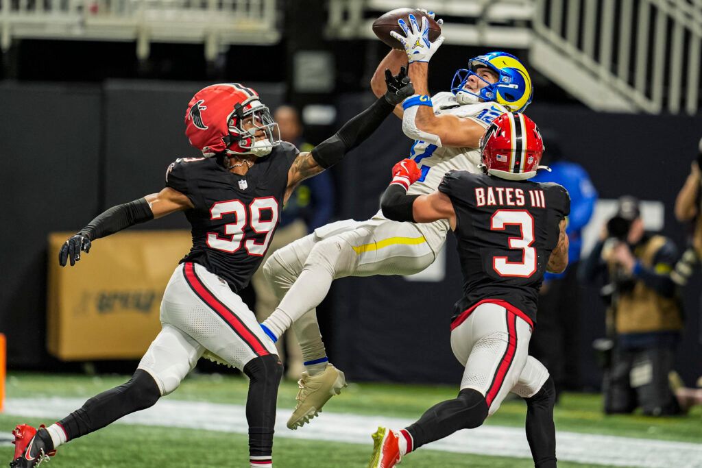 How The Falcons' Defense Shut Down The Rams' Offense