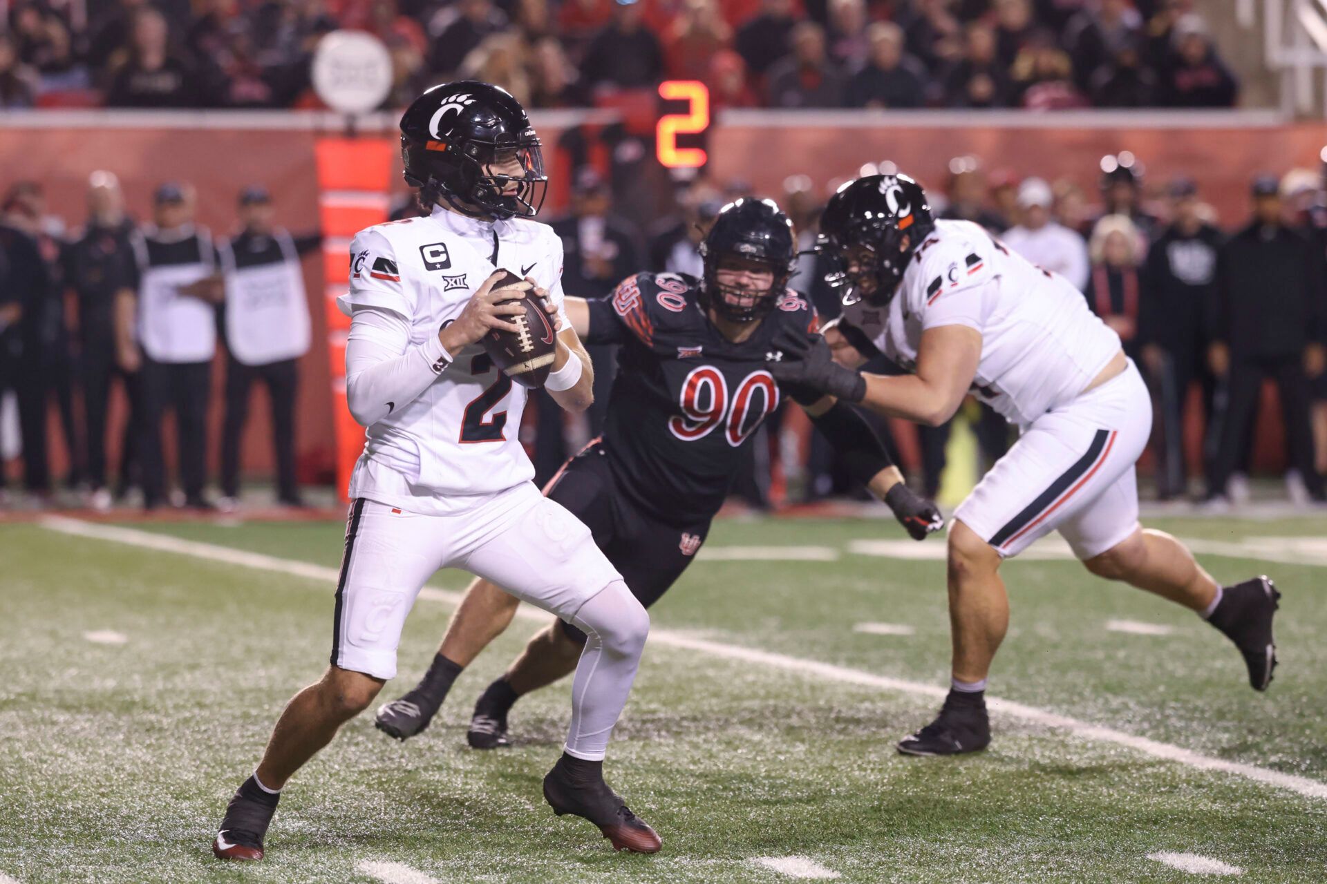 5 Transfer Portal Landing Spots for Utah EDGE John Henry Daley