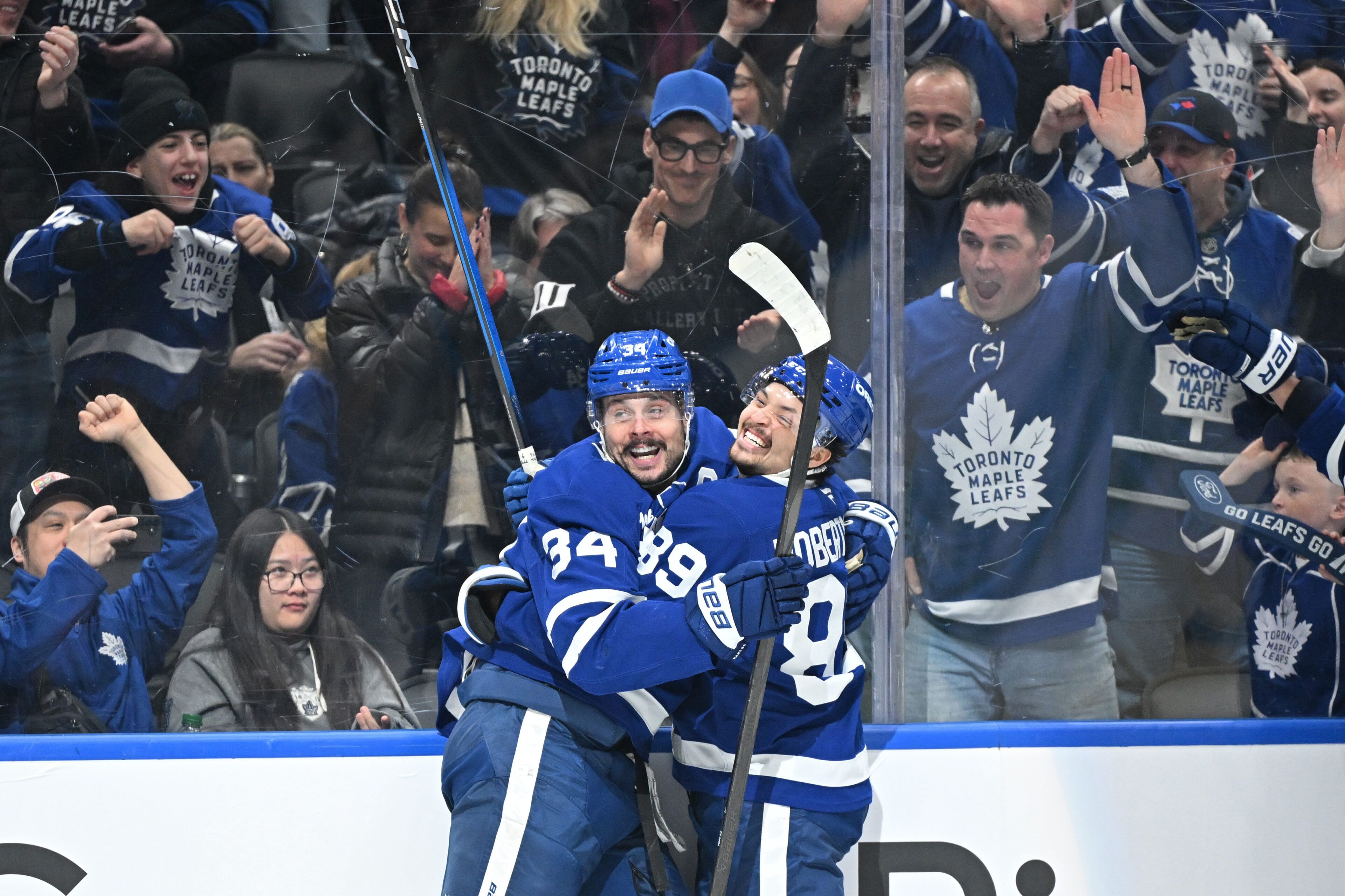 Auston Matthews Makes Maple Leafs History One Way or Another in Toronto ...