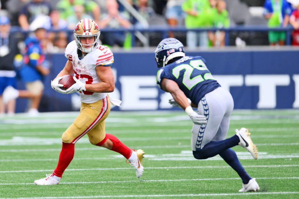 Who Is Singing the National Anthem at the 49ers-Seahawks Game? Get To ...