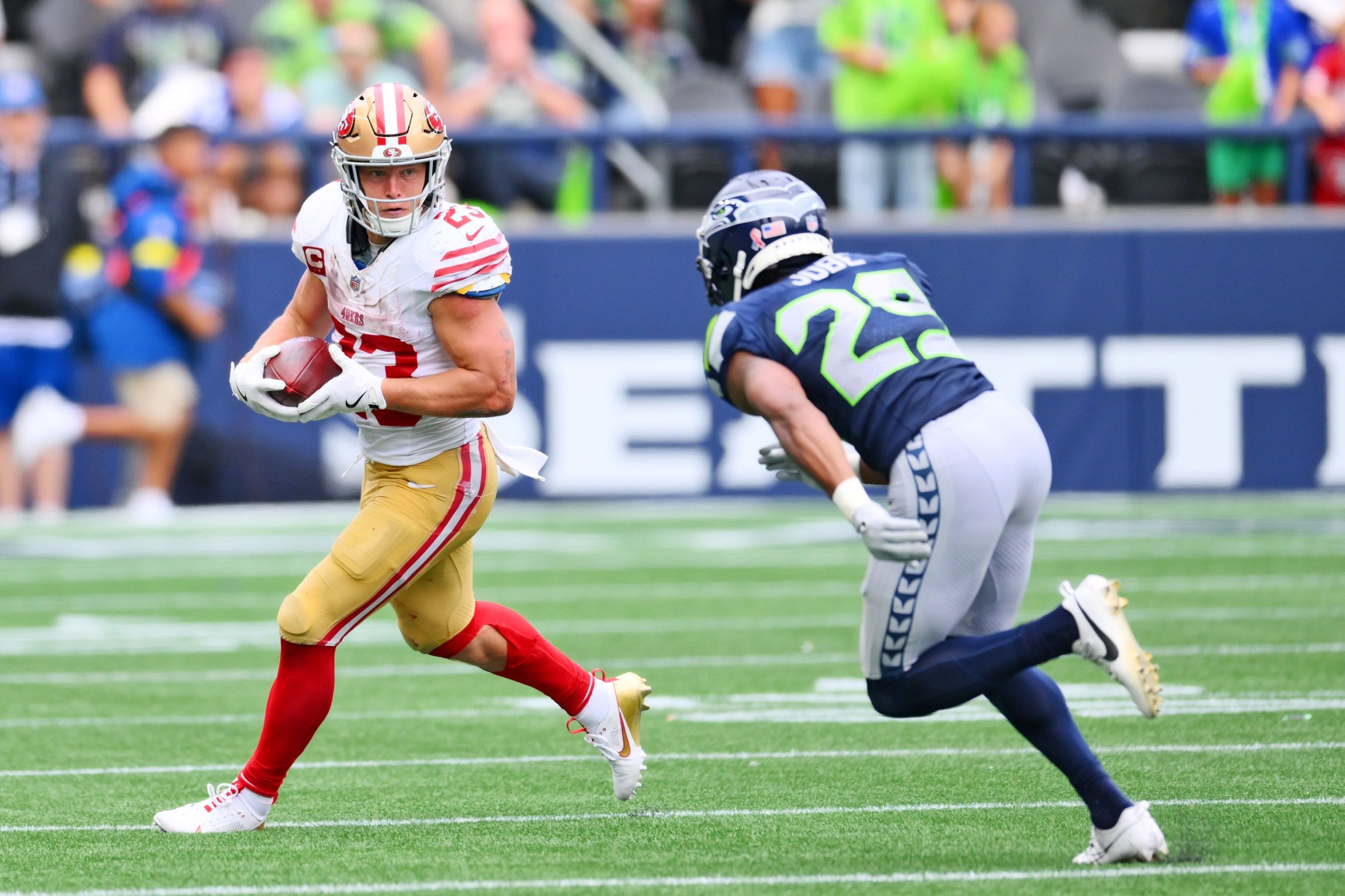 Who Is Singing the National Anthem at the 49ers-Seahawks Game? Get To ...