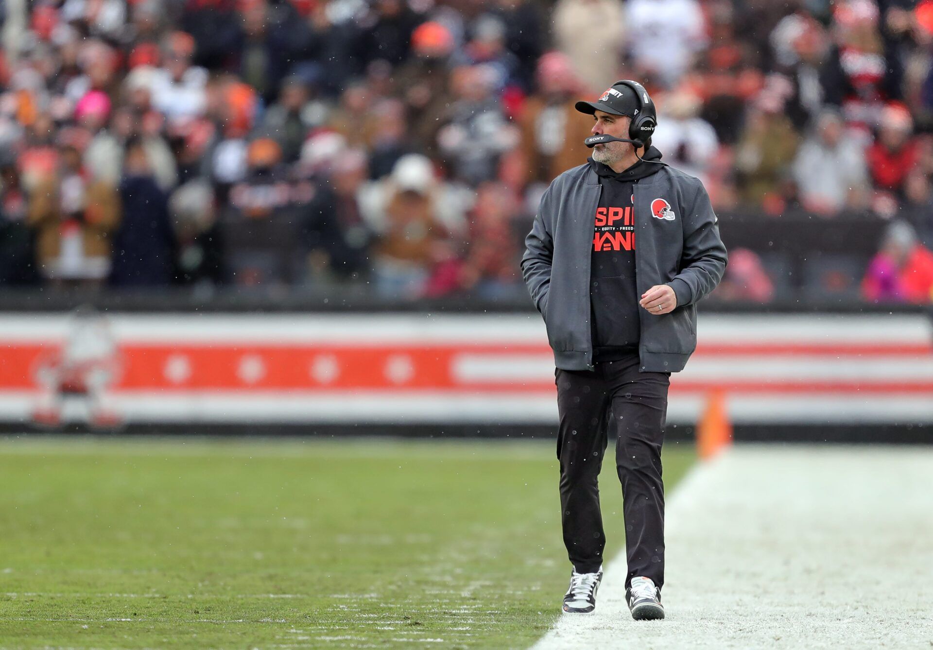Ex-NFL LB Reveals Whether Shedeur Sanders Is the Reason Behind Browns ...