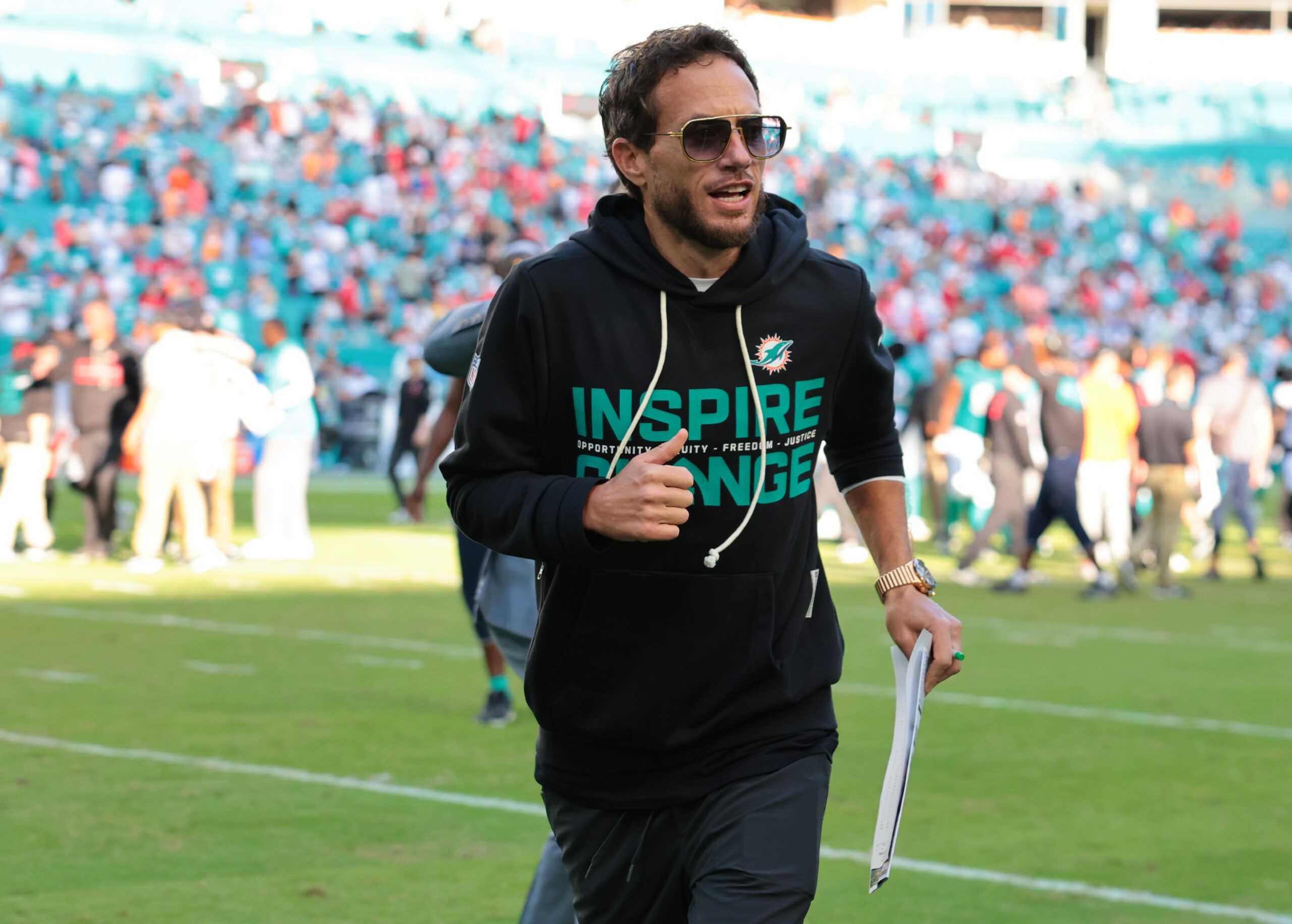 NFL Insider Drops Update on Mike McDaniel's Future With Dolphins As ...