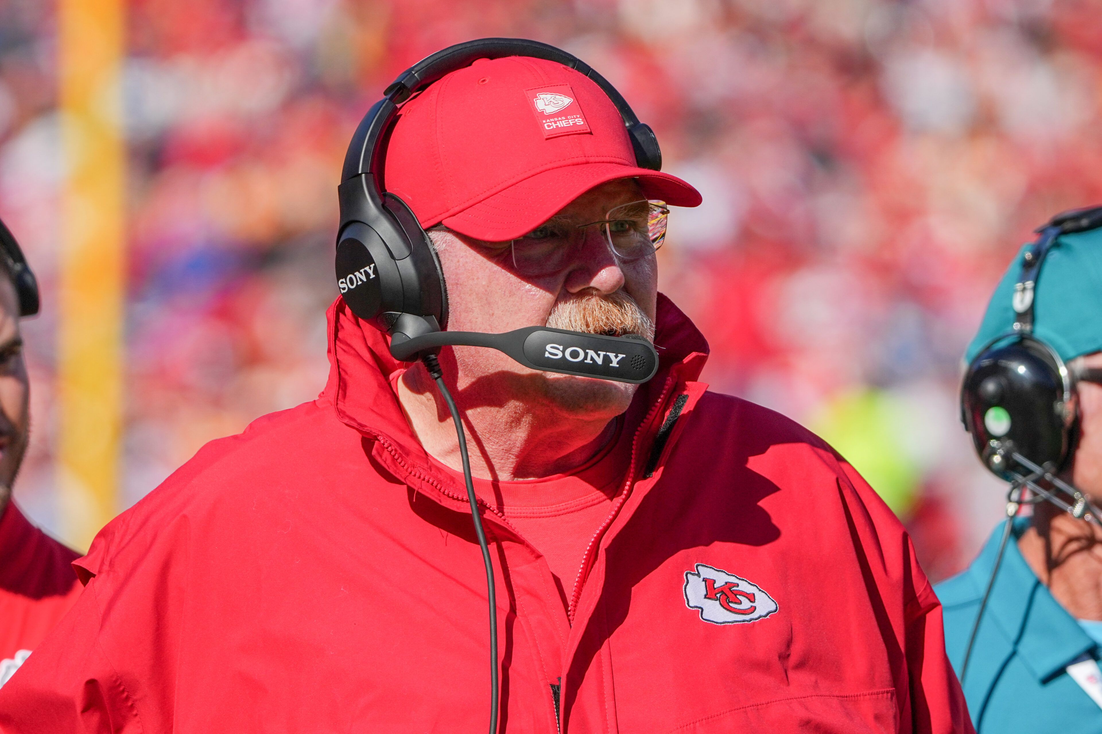 Chiefs Announce WR Coaching Shakeup After Missing the 2026 NFL Playoffs