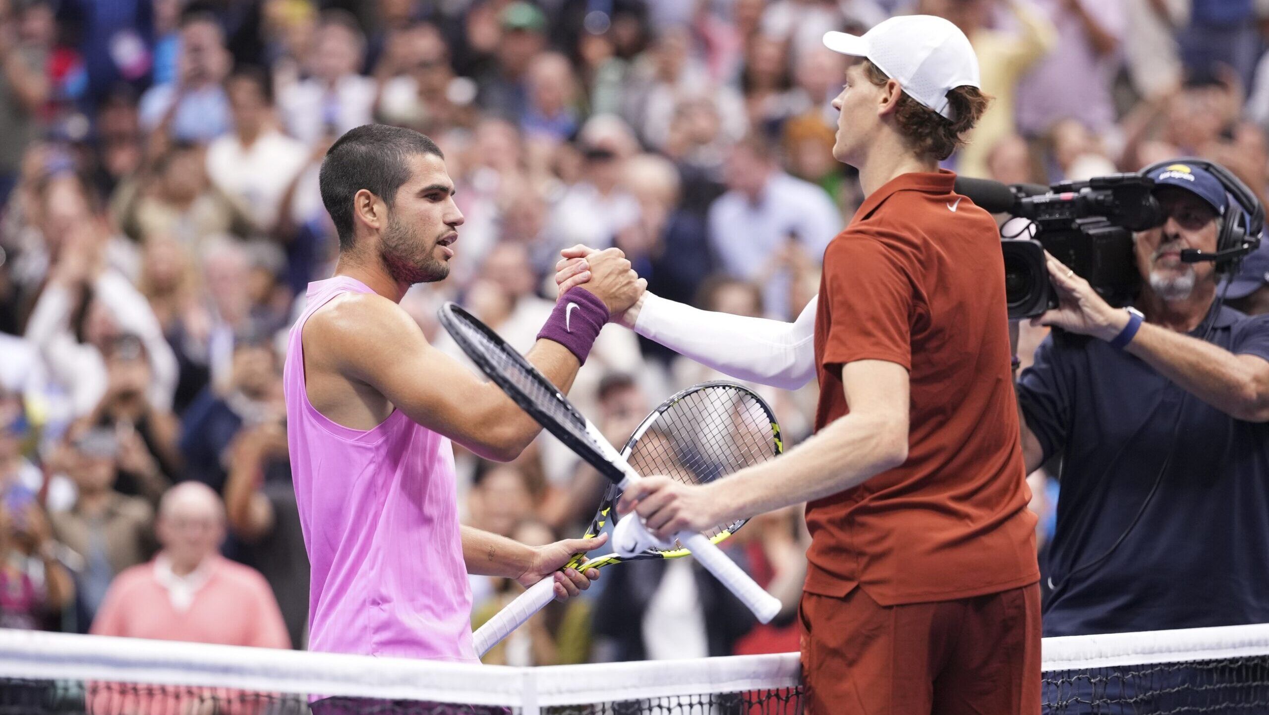 Jannik Sinner, Carlos Alcaraz Stun Fans as They Dance and Try Out Viral ...