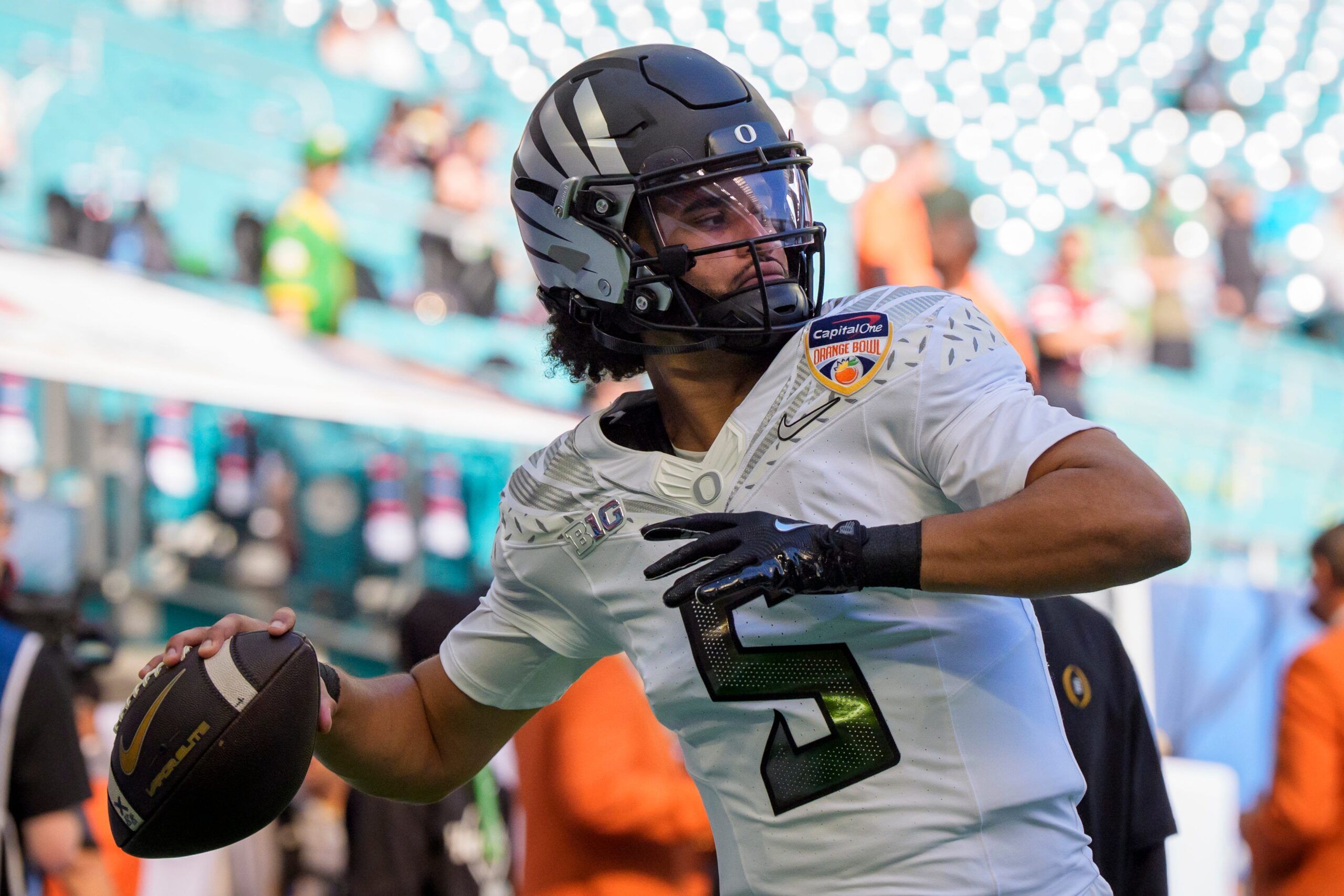Oregon's Dante Moore Turned Patience Into Production and a Potential ...
