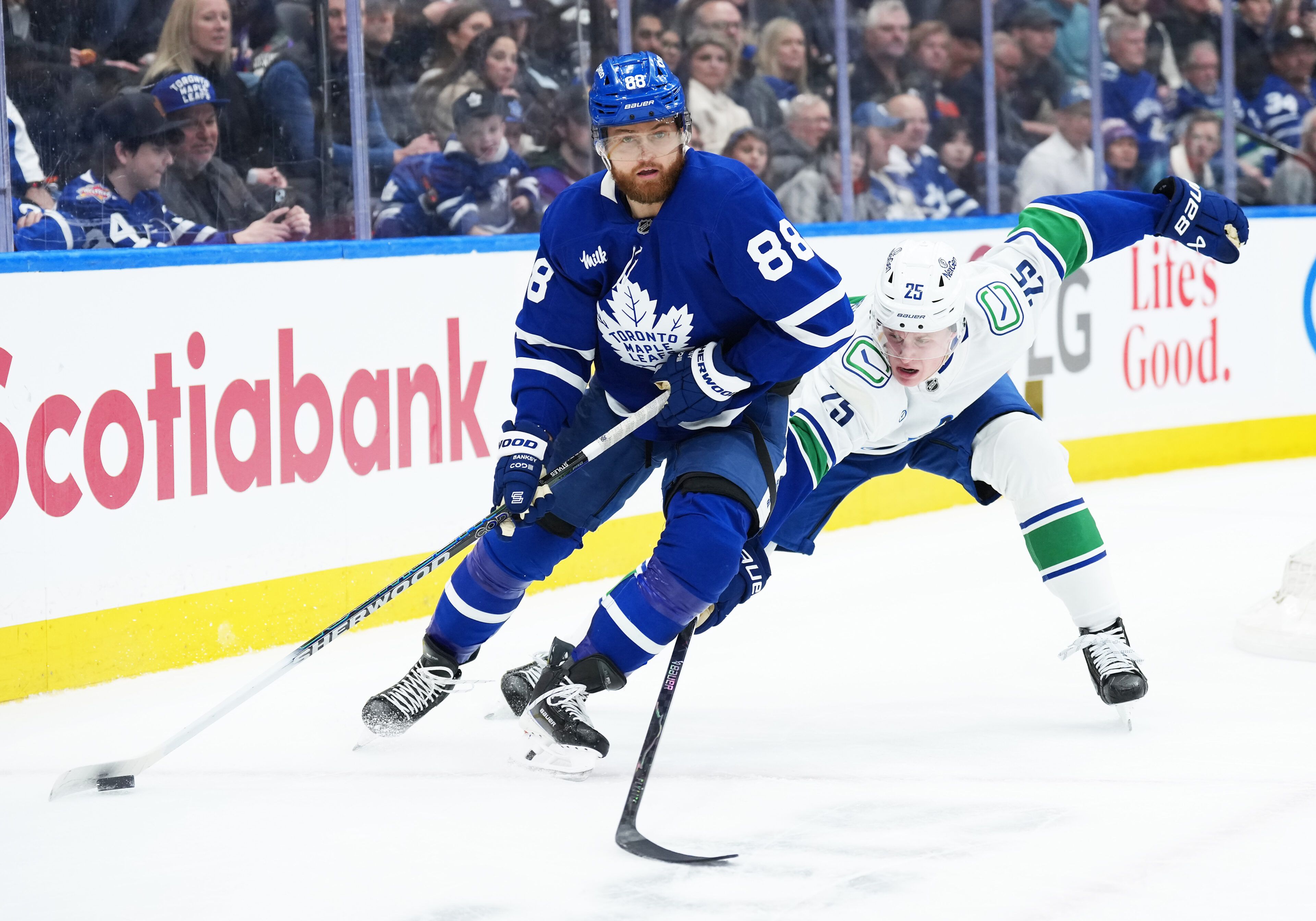 Ex-Maple Leafs Enforcer Warns Toronto Despite Auston Matthews-Powered ...
