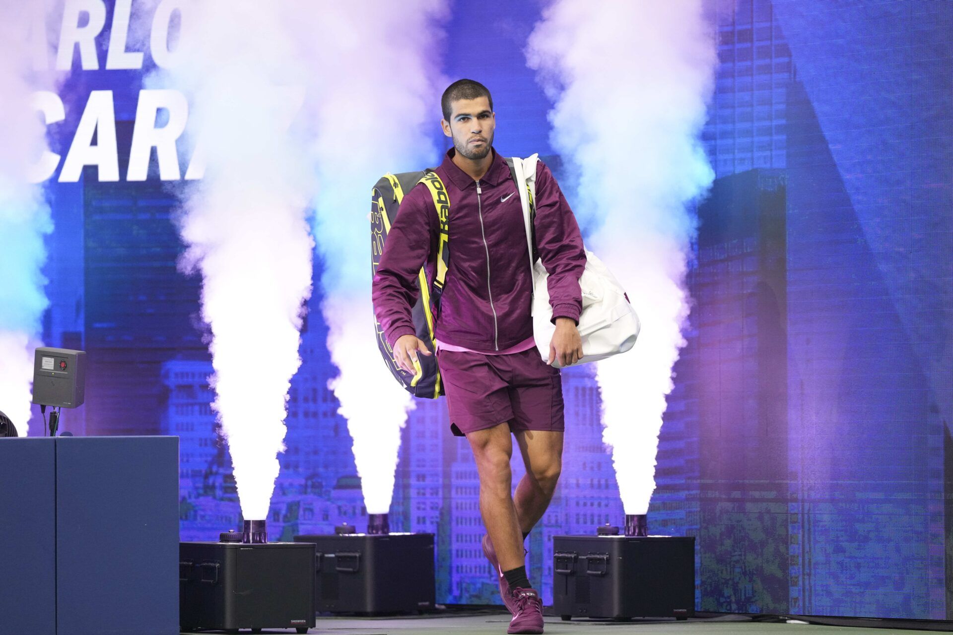 Carlos Alcaraz Pays Tribute to LeBron James With Style Statement During ...