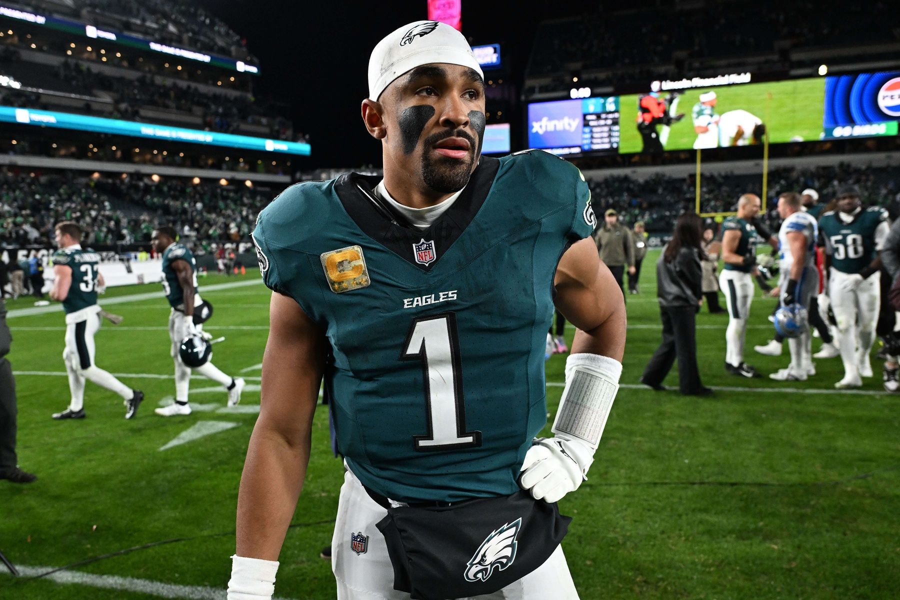 Eagles Legend Calls Out Jalen Hurts and Reveals How He’s Holding Back ...