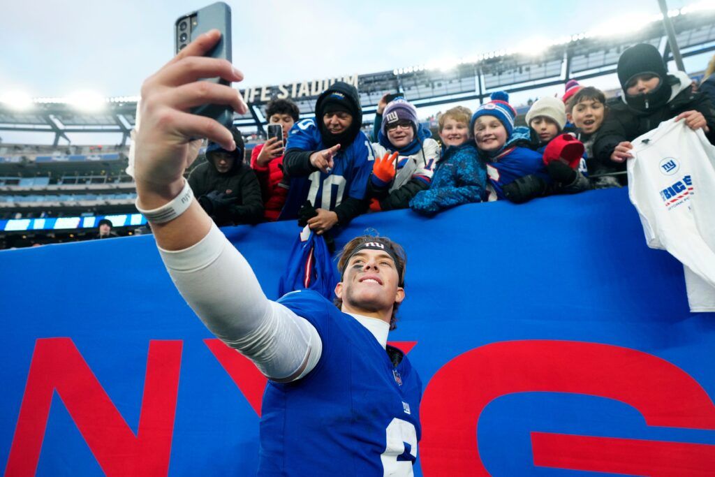 Giants’ 7-Round Mock Draft: Who Will New York Select With Each Pick in ...