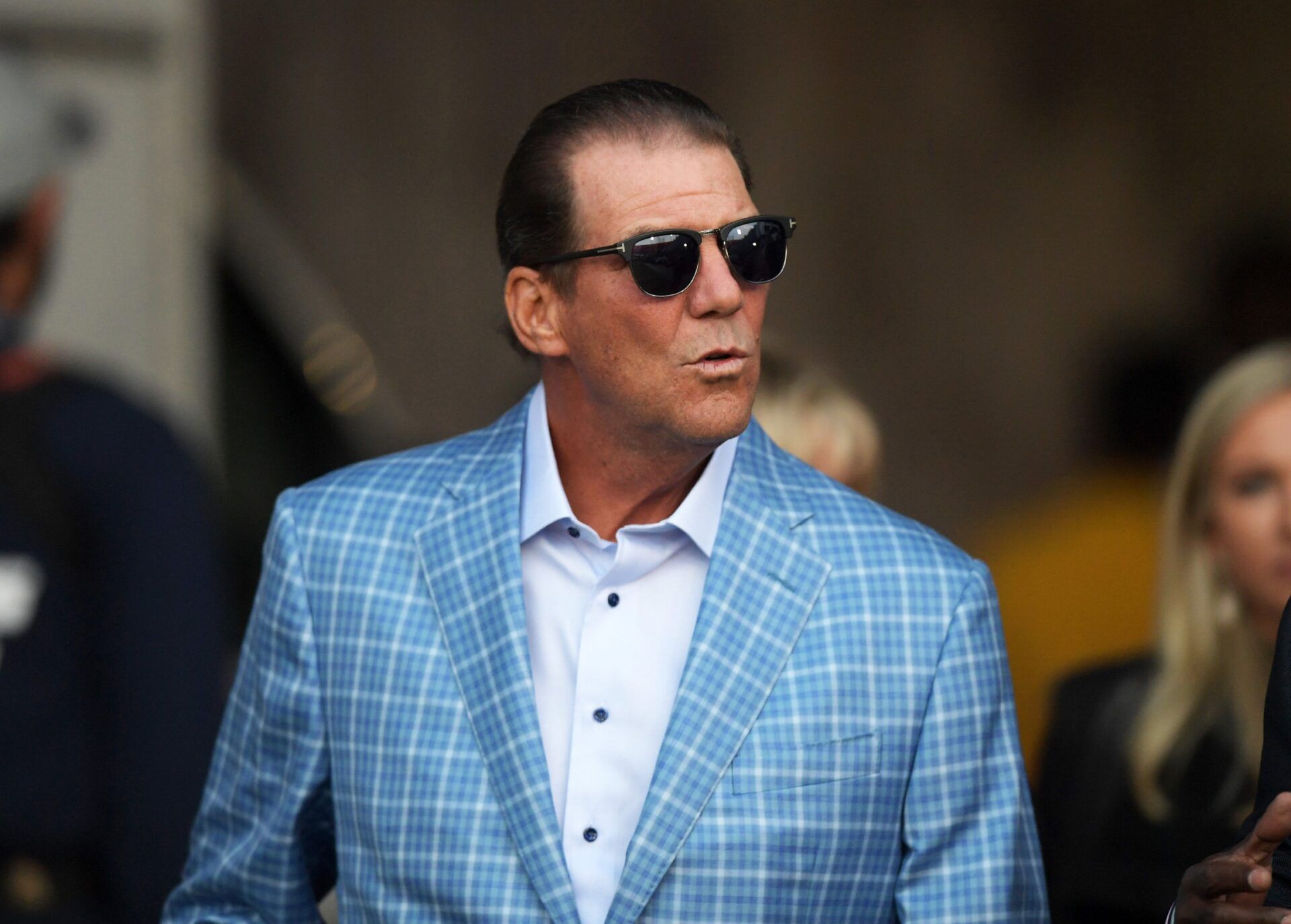 Ravens Owner Steve Bisciotti Fires Back at Tony Dungy for Slamming ...