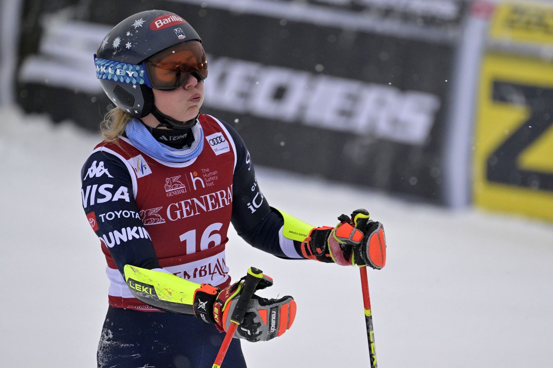 Mikaela Shiffrin and Skiing World Send Support as Croatia’s Zrinka ...