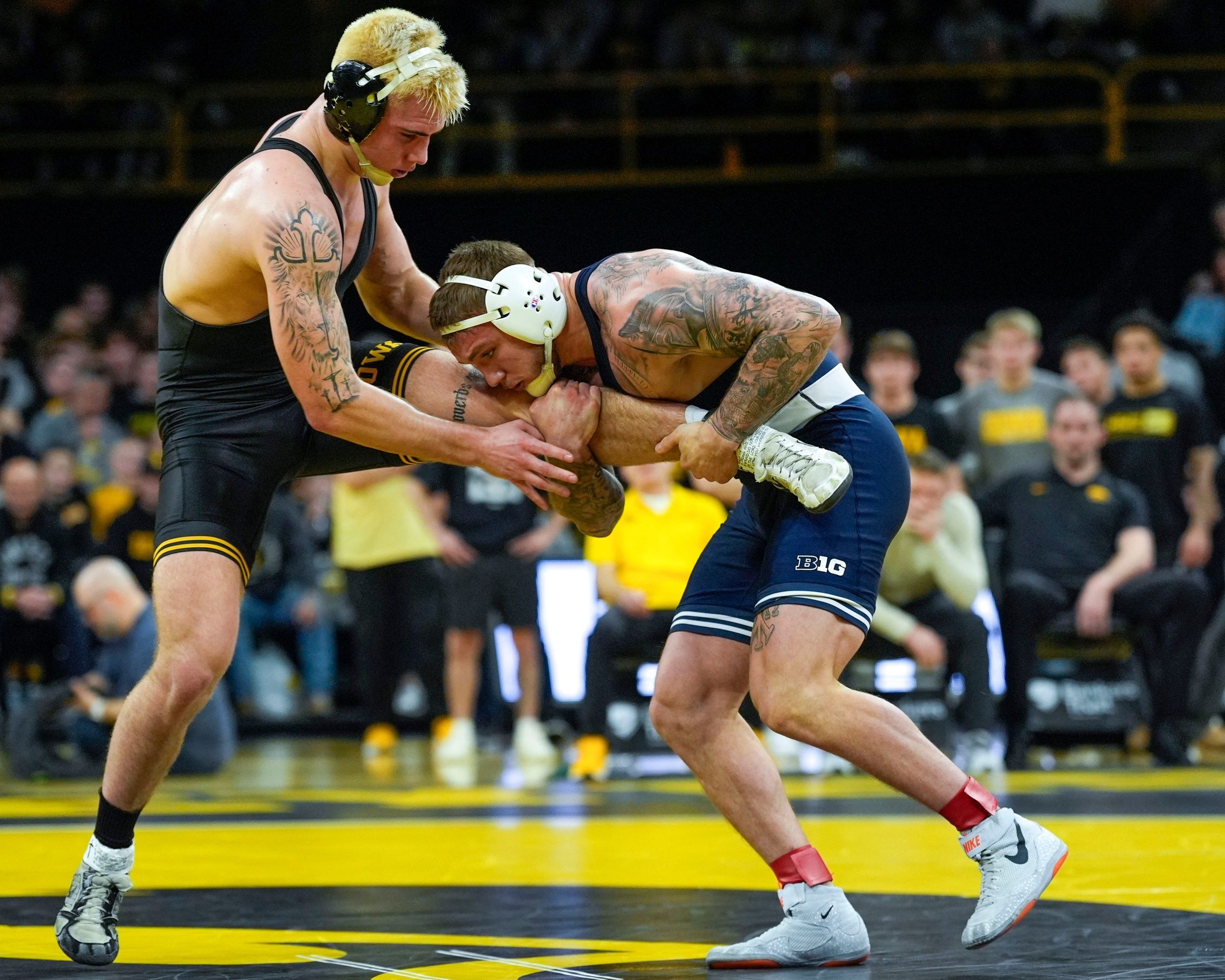 Penn State Wrestling vs. Iowa Hawkeyes 2026 Final Results: Rocco Welsh ...