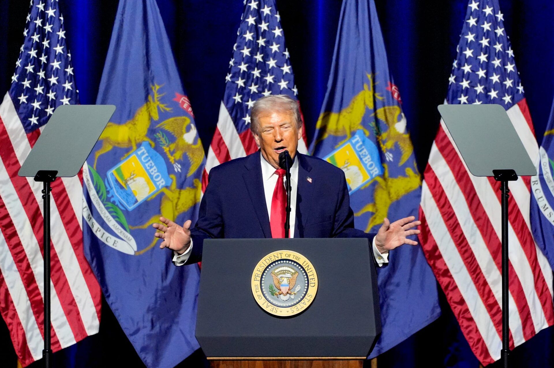 President Trump Intervenes As College Football Playoff Expansion ...