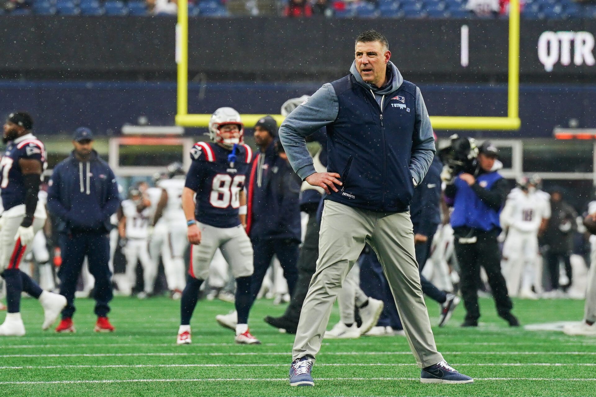 Patriots Owner Robert Kraft Reveals HC Mike Vrabel’s Massive Impact ...