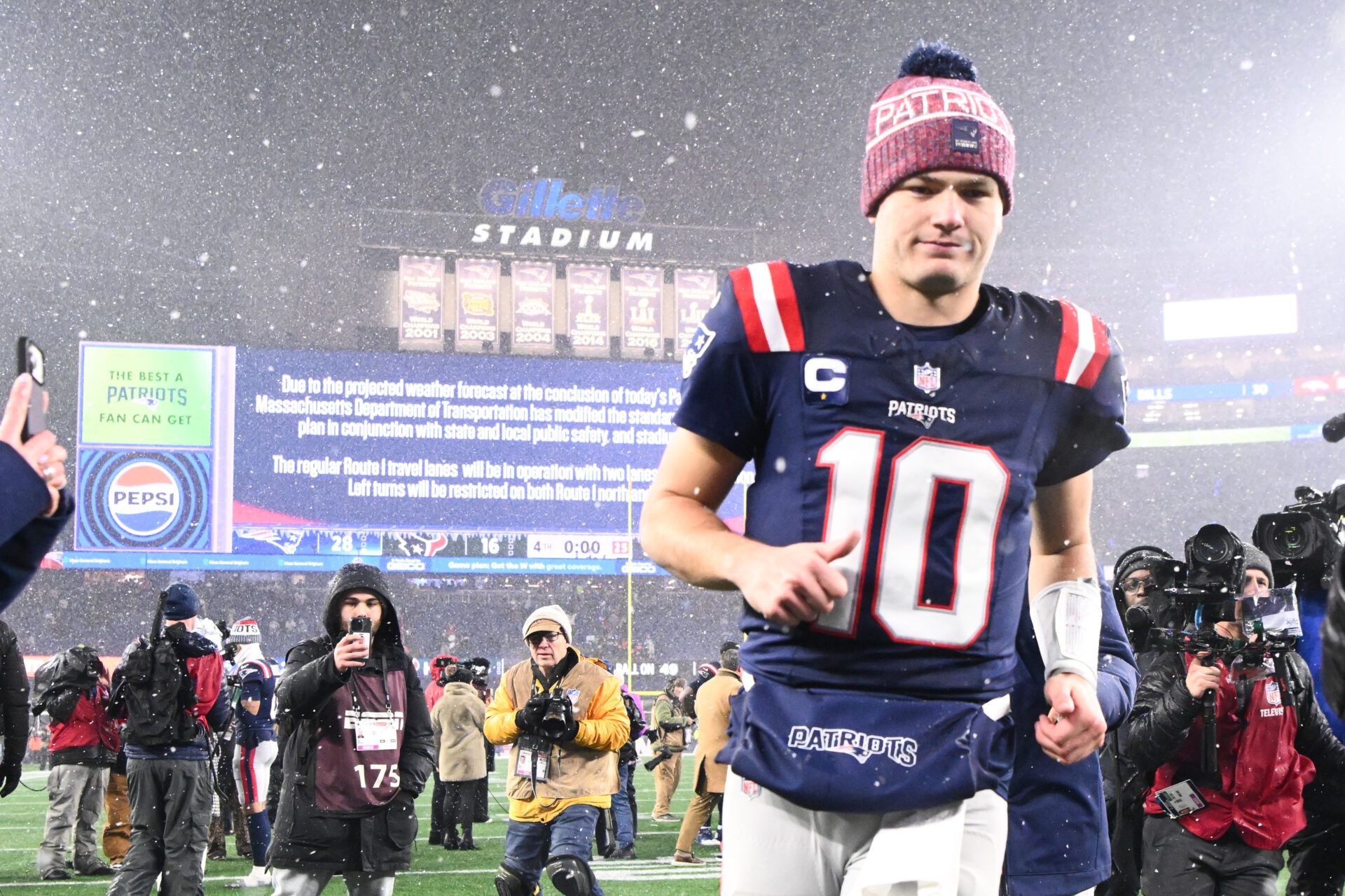 Patriots Star Drake Maye Makes Feelings Clear on Bo Nix’s ...