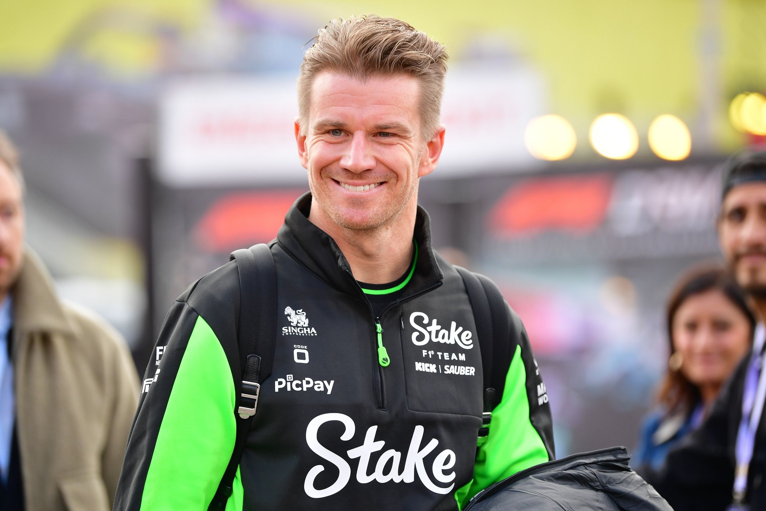 Wild Nico Hulkenberg Bonus Rumor Has F1 Fans Pointing to Kimi Räikkönen ...