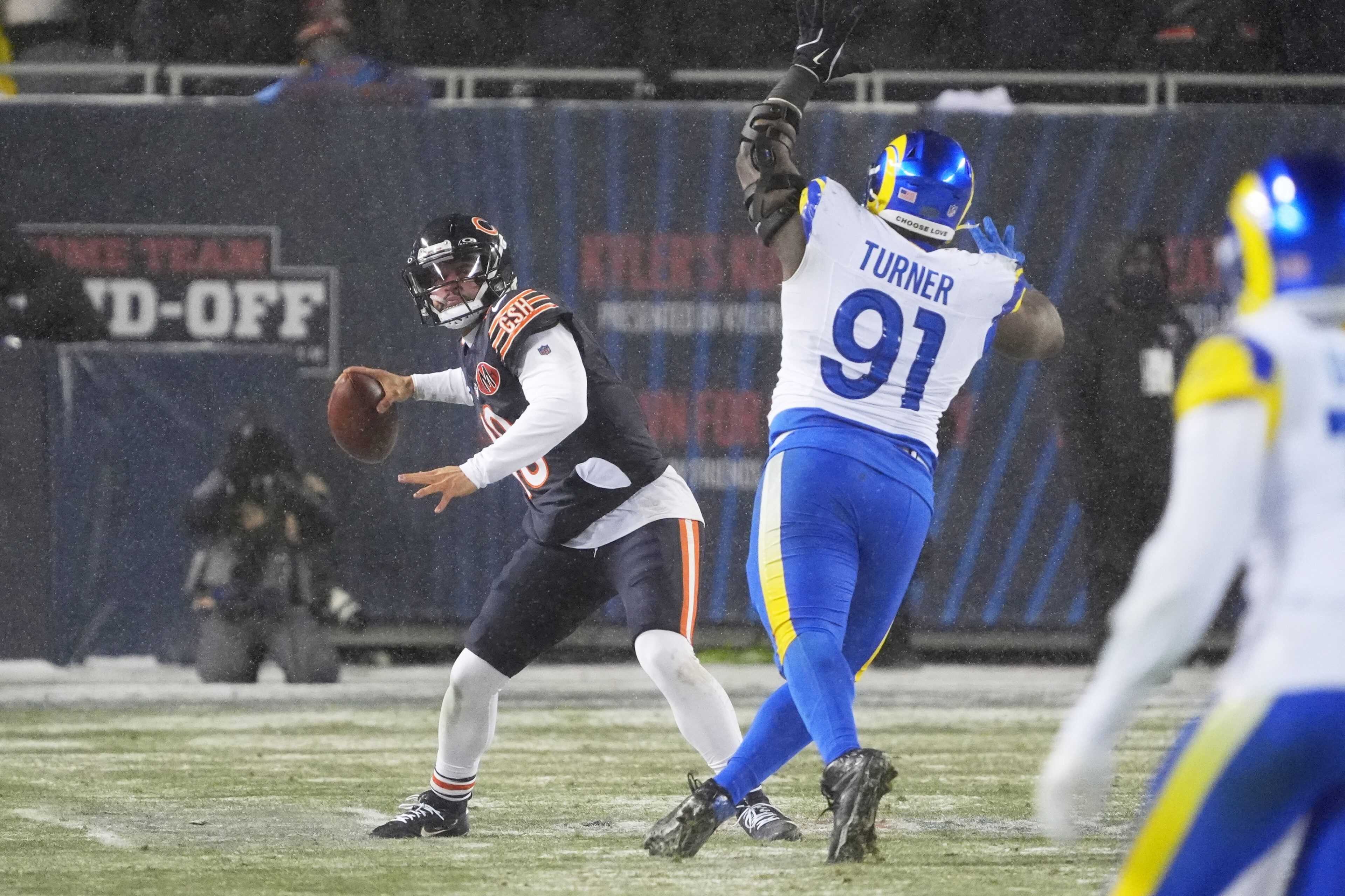 Ex-NFL LB ‘Blames’ Caleb Williams for Bears’ Overtime Loss to Rams ...