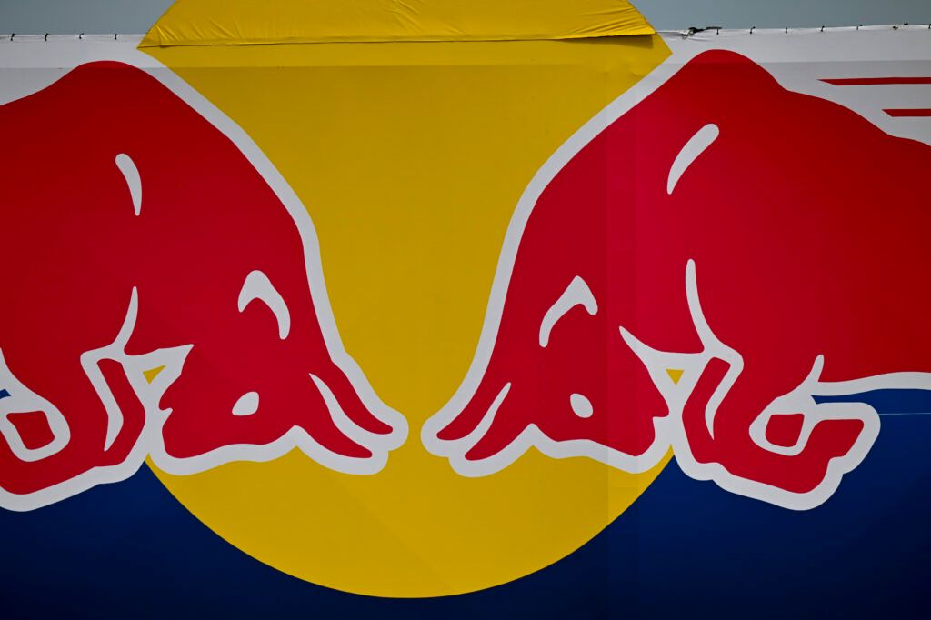 Red Bull Throws Savage Shade at F1 Rivals As 2026 Engine Controversy ...
